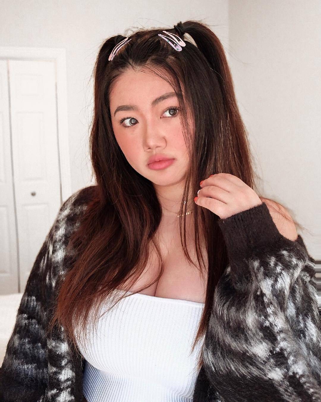 More 90s Vibe | Scrolller