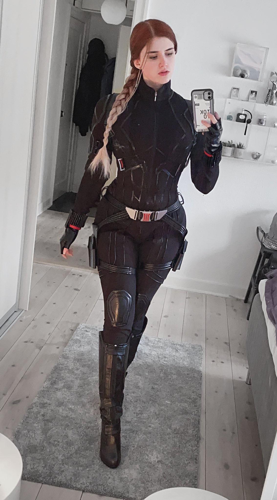 More 🖤Black Widow🖤 | Scrolller