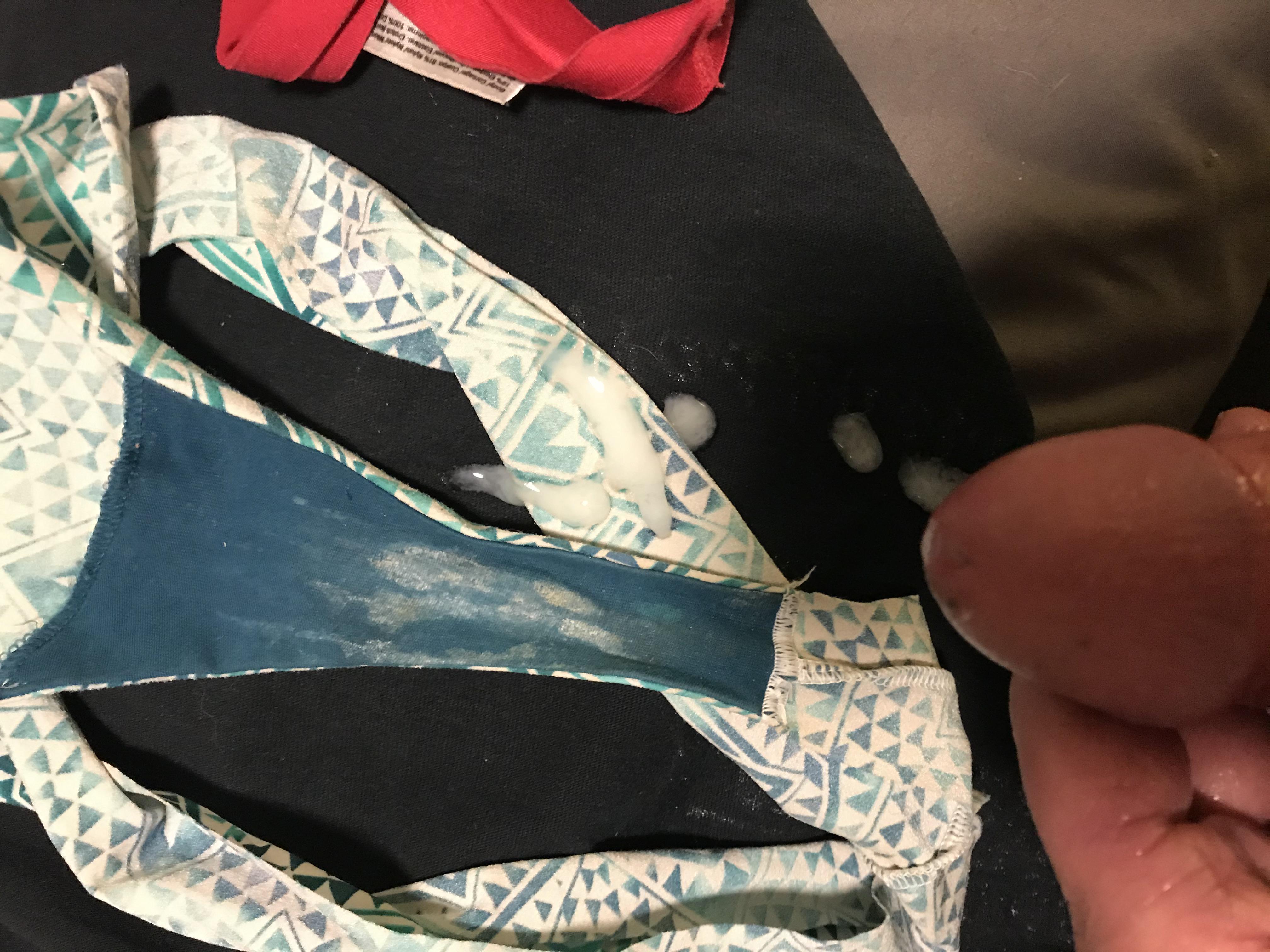 More from the roomies hamper | Scrolller