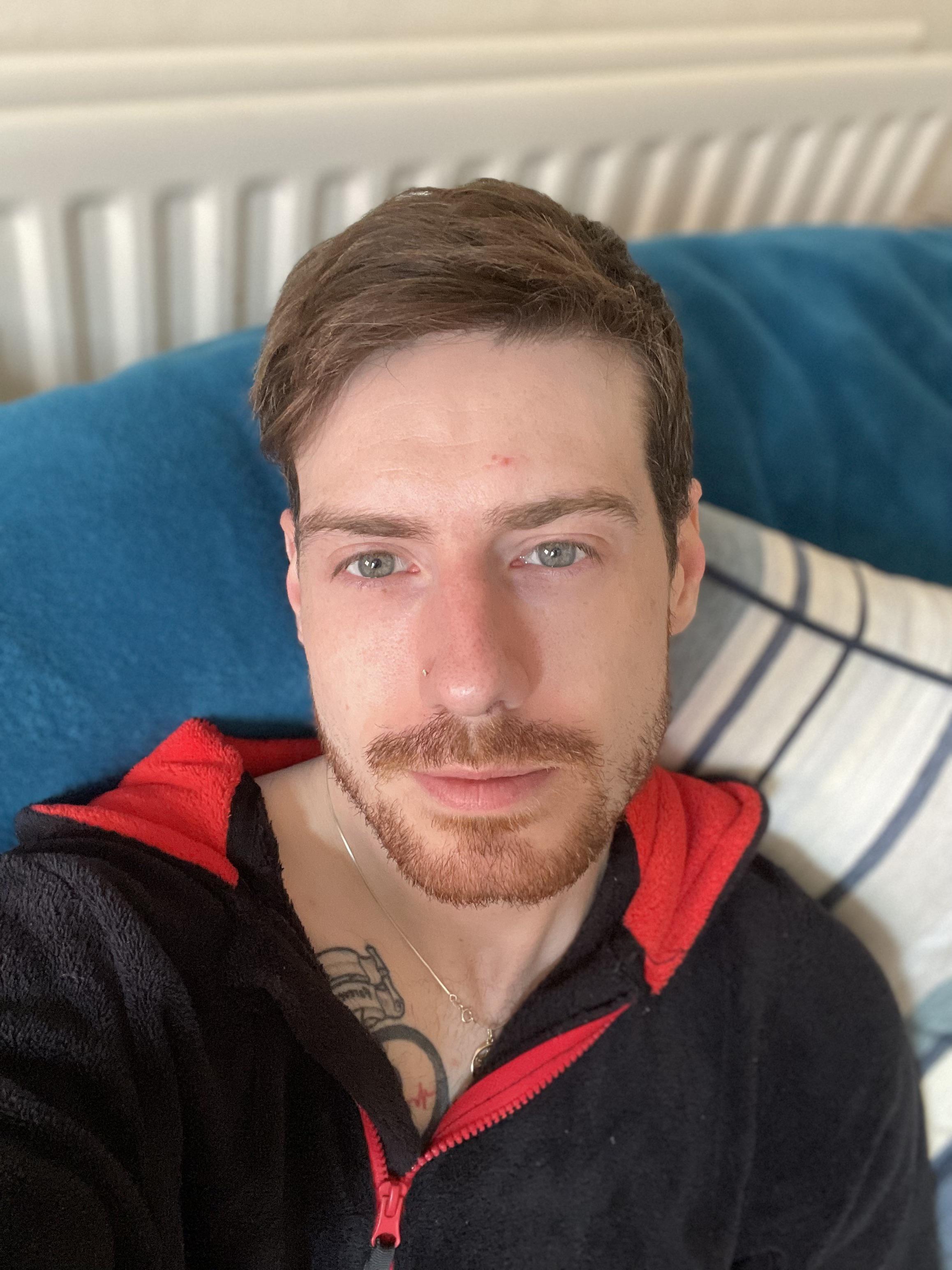 Morning guys | Scrolller