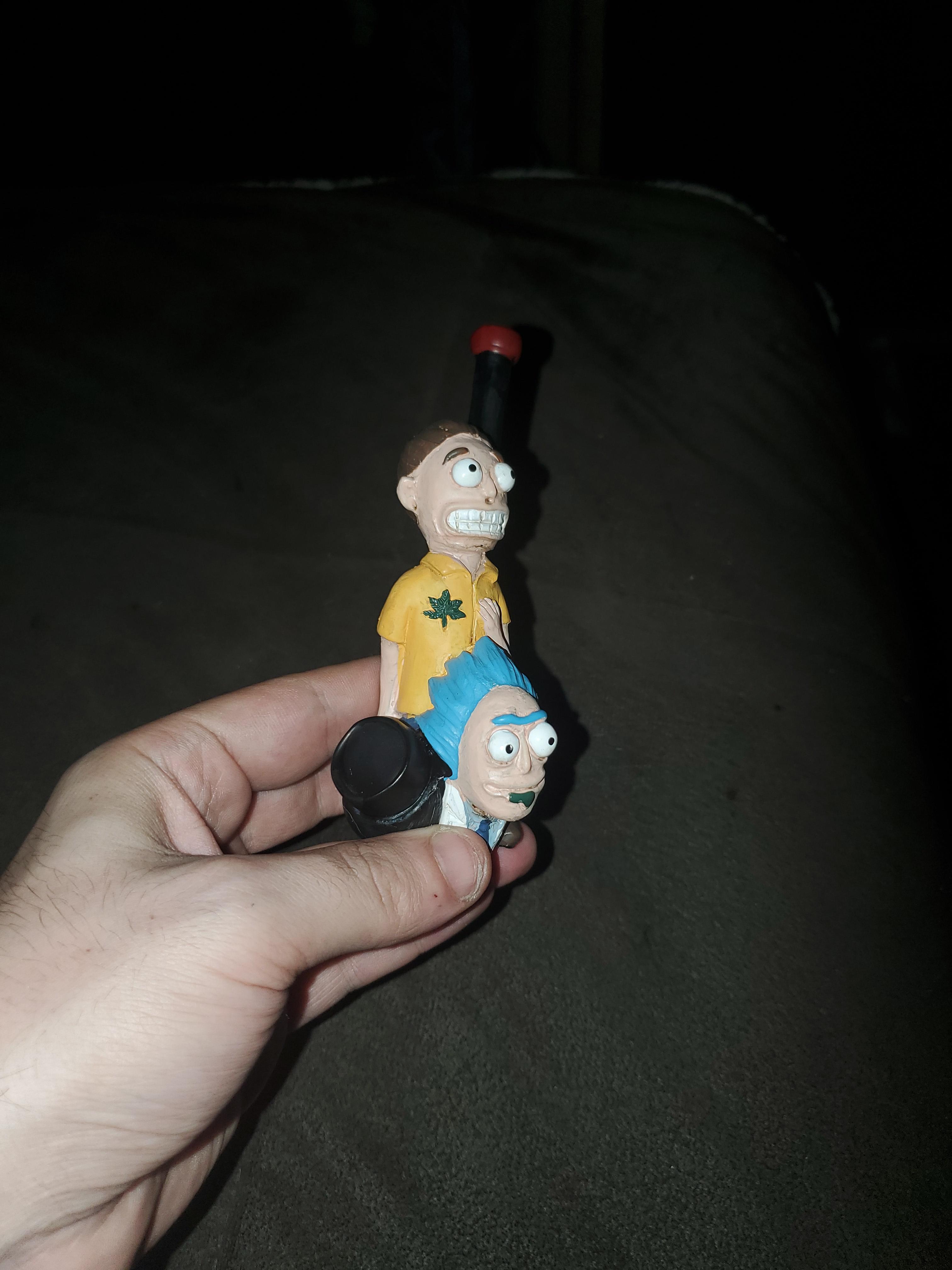 Morty! I turned us into a pipe Morty! | Scrolller