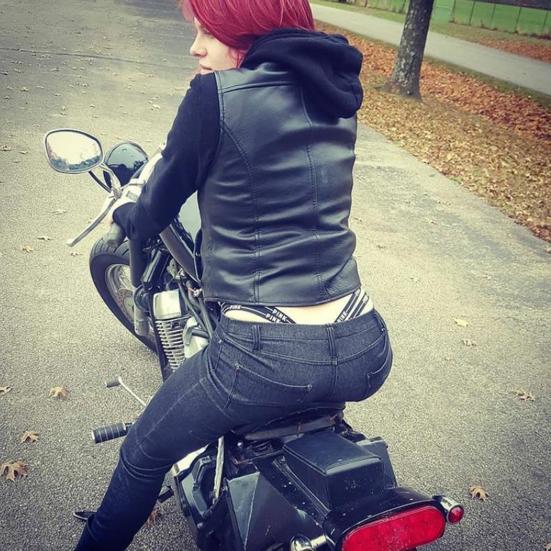 Motorcycle whaletail | Scrolller