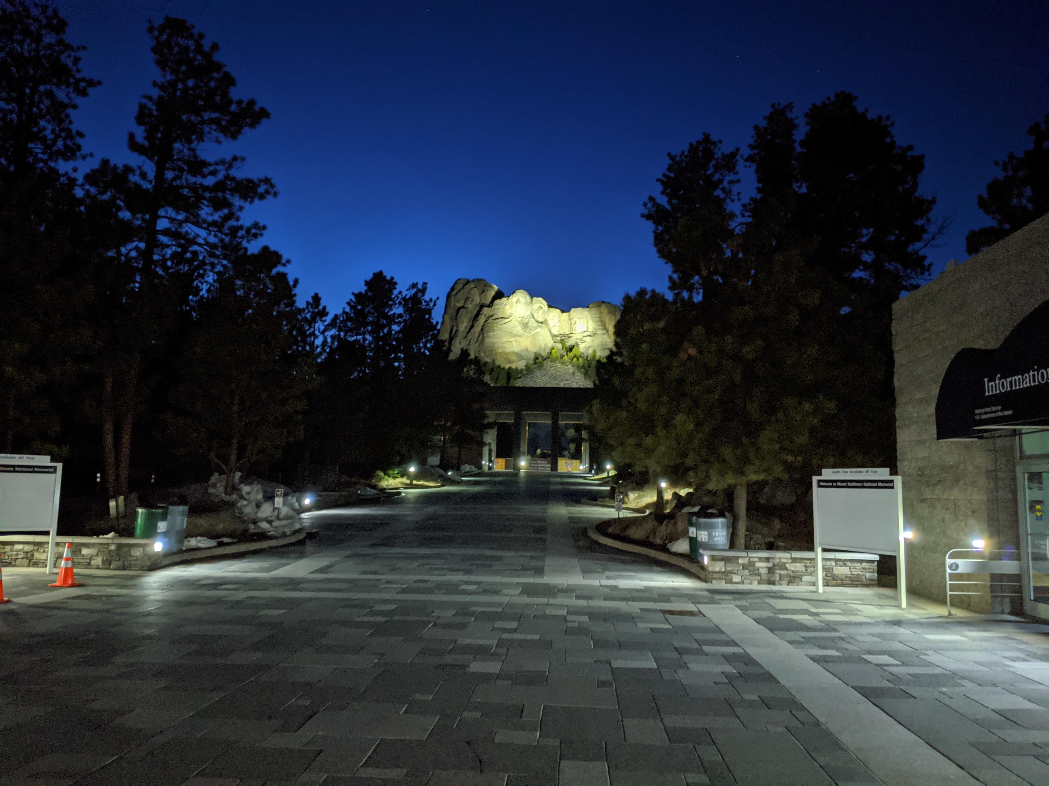 Mount Rushmore 3/29/20 | Scrolller