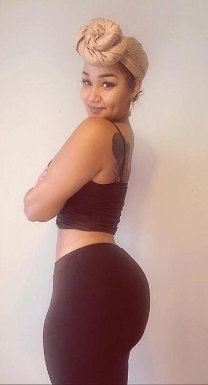 Ms. dimples | Scrolller