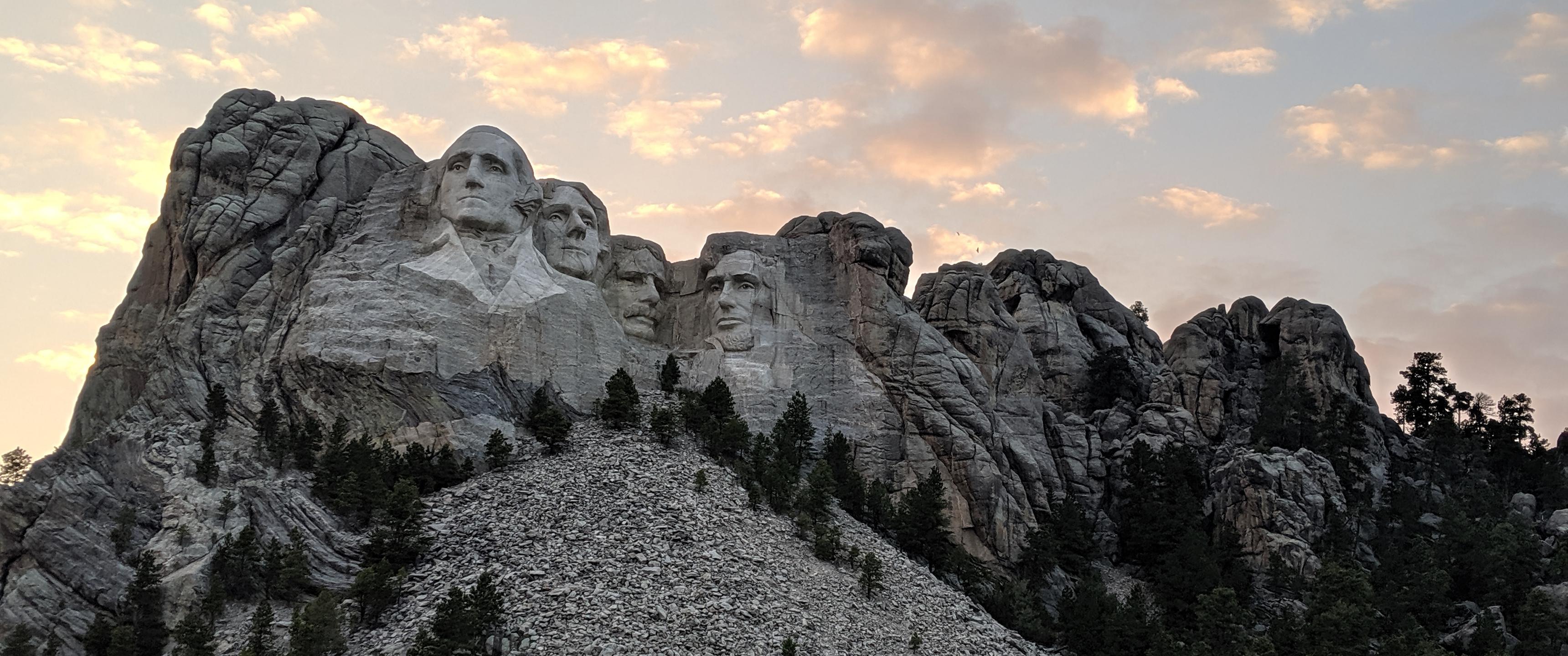 Mt. Rushmore (3440x1440) | Scrolller