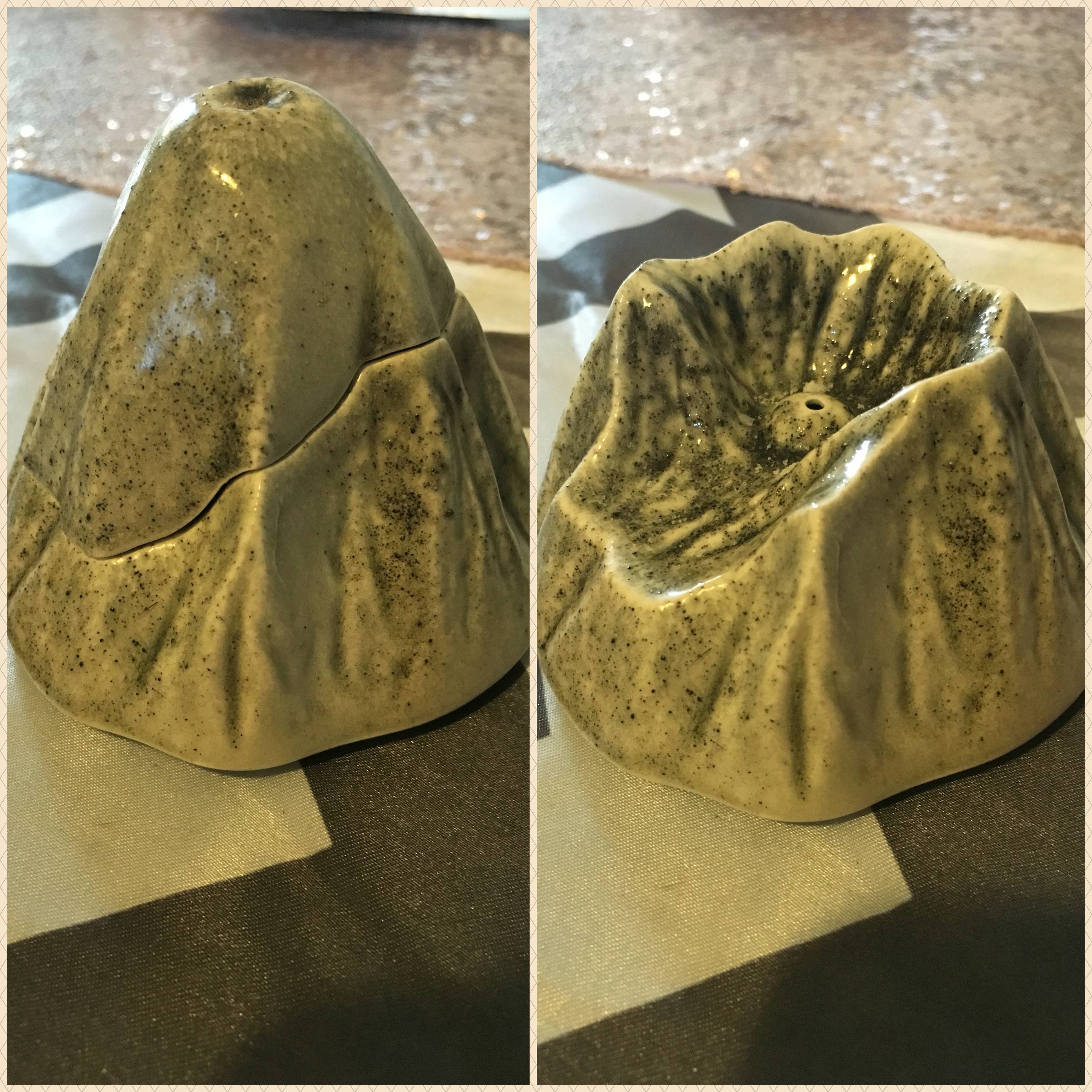 Mt. Saint Helens Salt & Pepper shaker | Scrolller