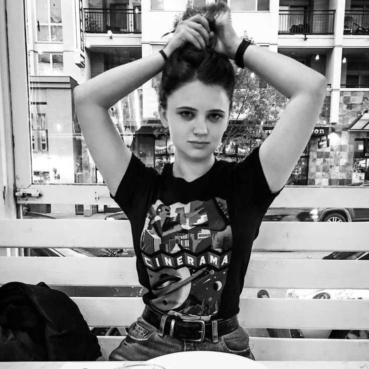 Muy Bella | Scrolller