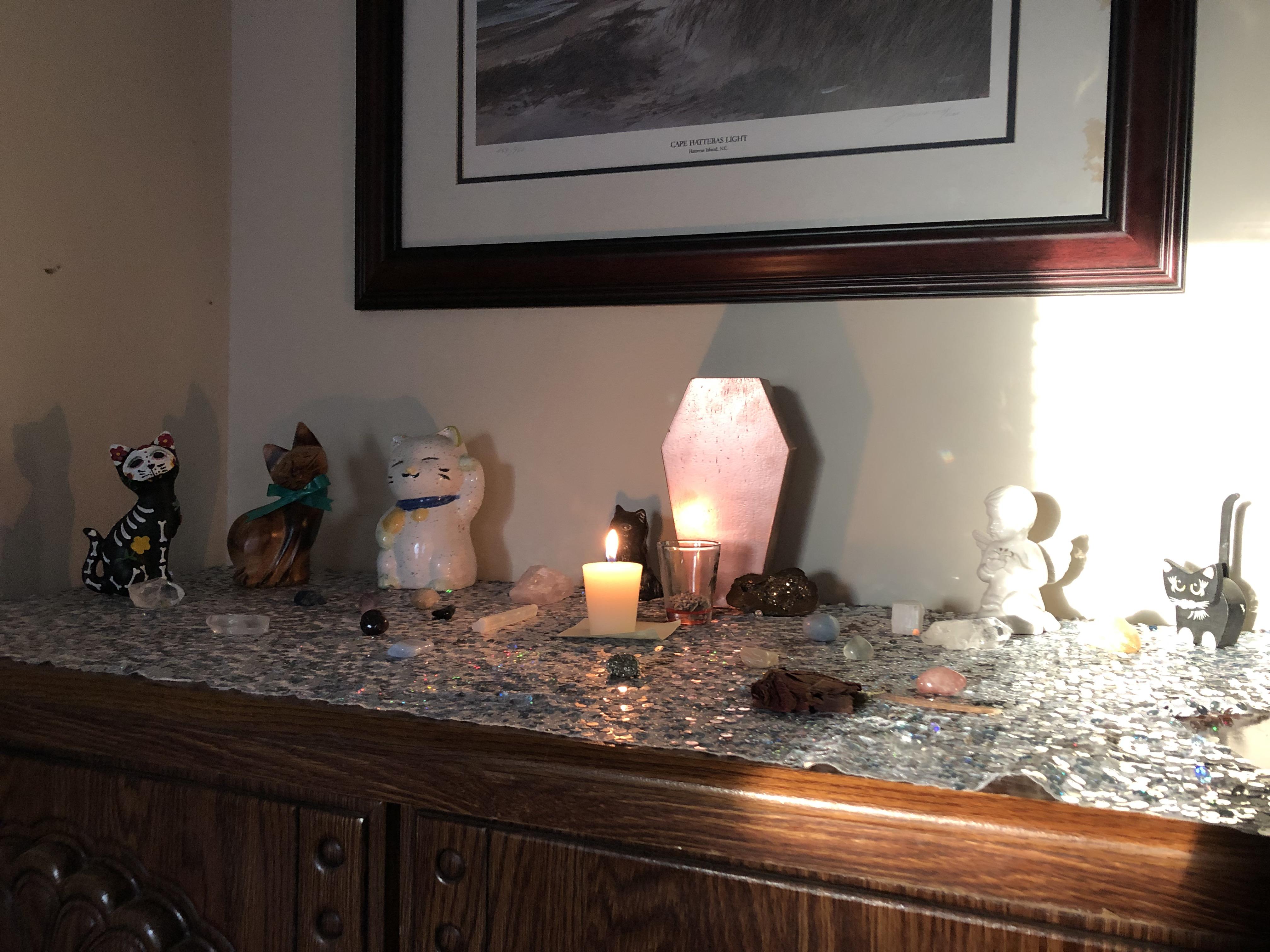 My altar 🐈🌙 | Scrolller