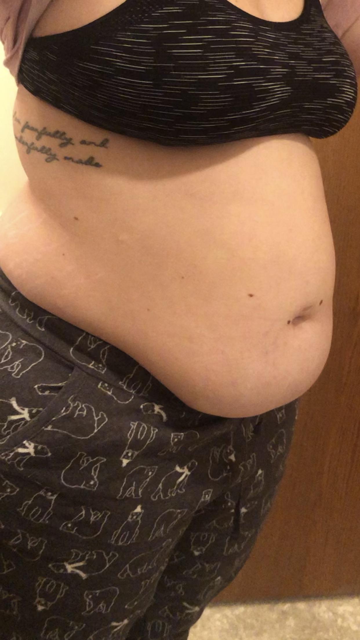 My big gut is starting to hang so much now. A big pain in my butt trying to button up jeans now ...