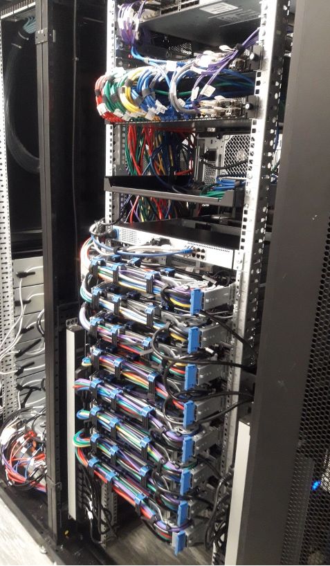 Cable management arms | Scrolller