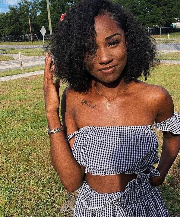 My cousin’s friend Samantha part 3 | Scrolller