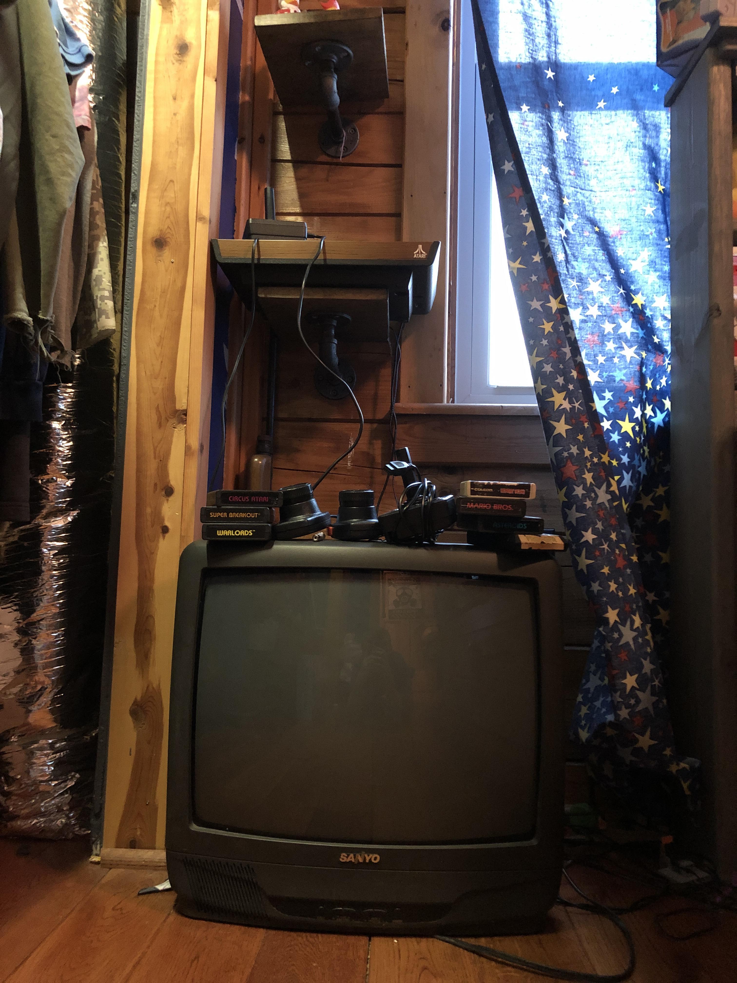 My current Atari 2600 station | Scrolller