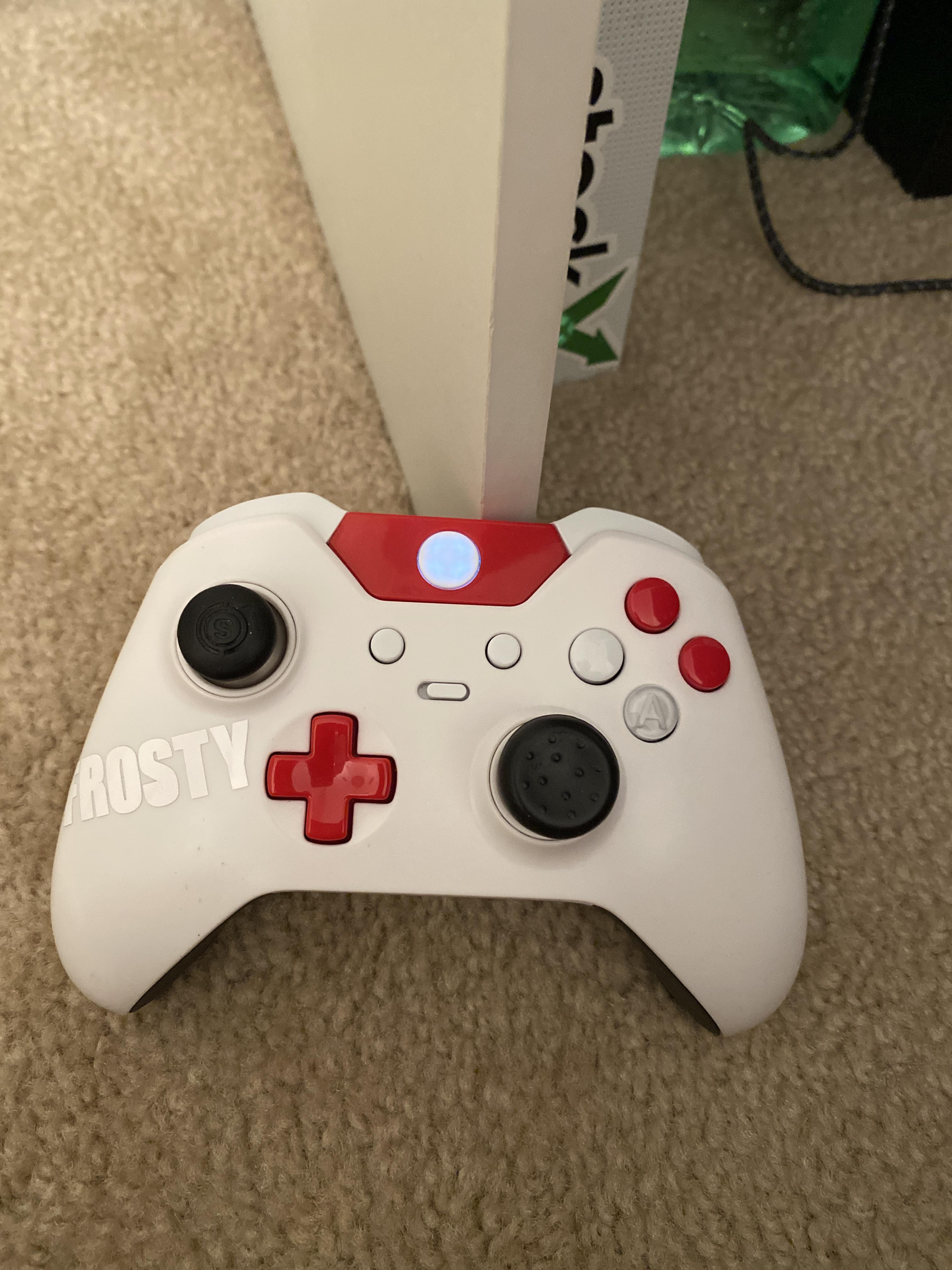 My custom controller I made for myself hope you guys enjoy! | Scrolller