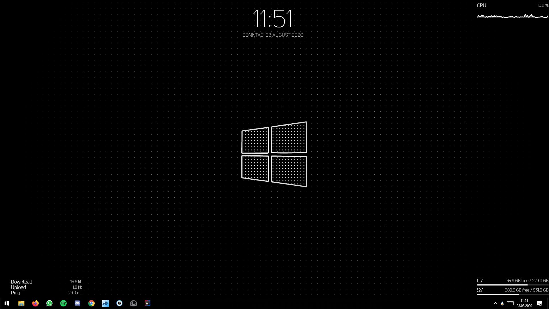 My Desktop | Scrolller