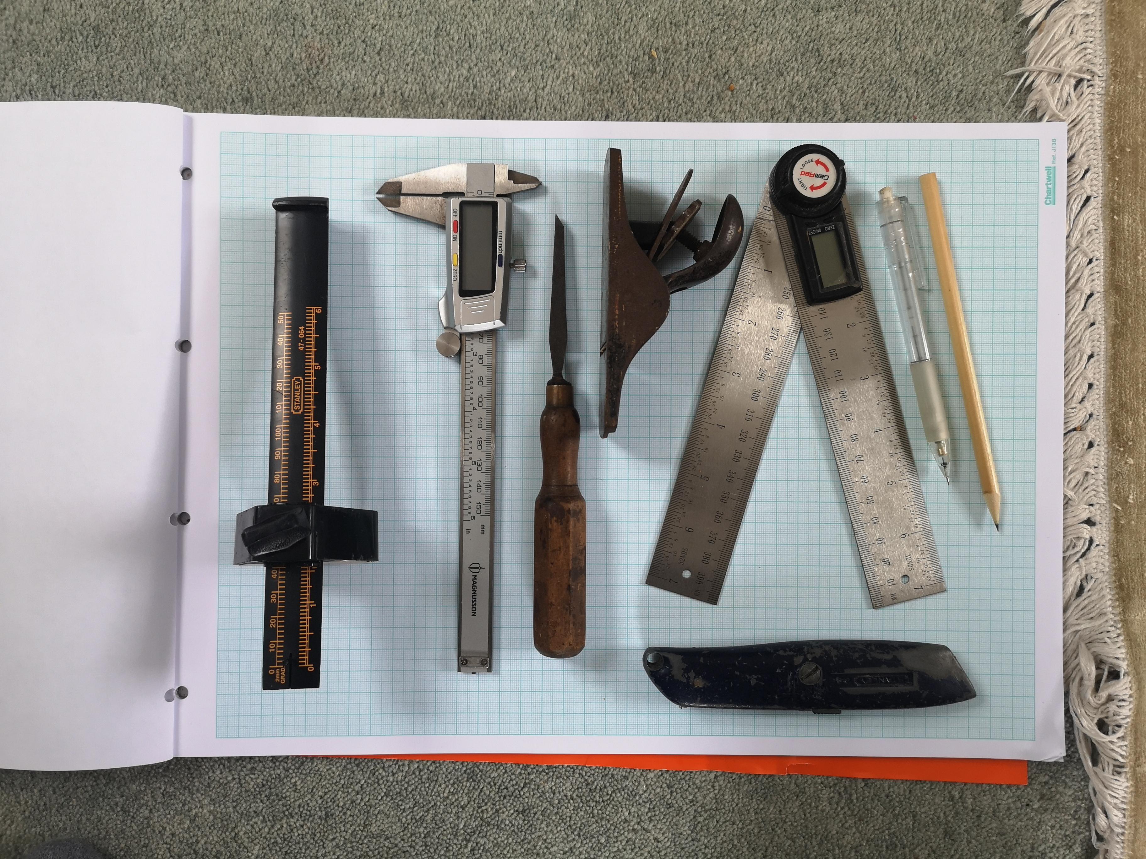 My EDC is not quite as impressive as those framing rigs. Sincerely, a cabinet maker. | Scrolller