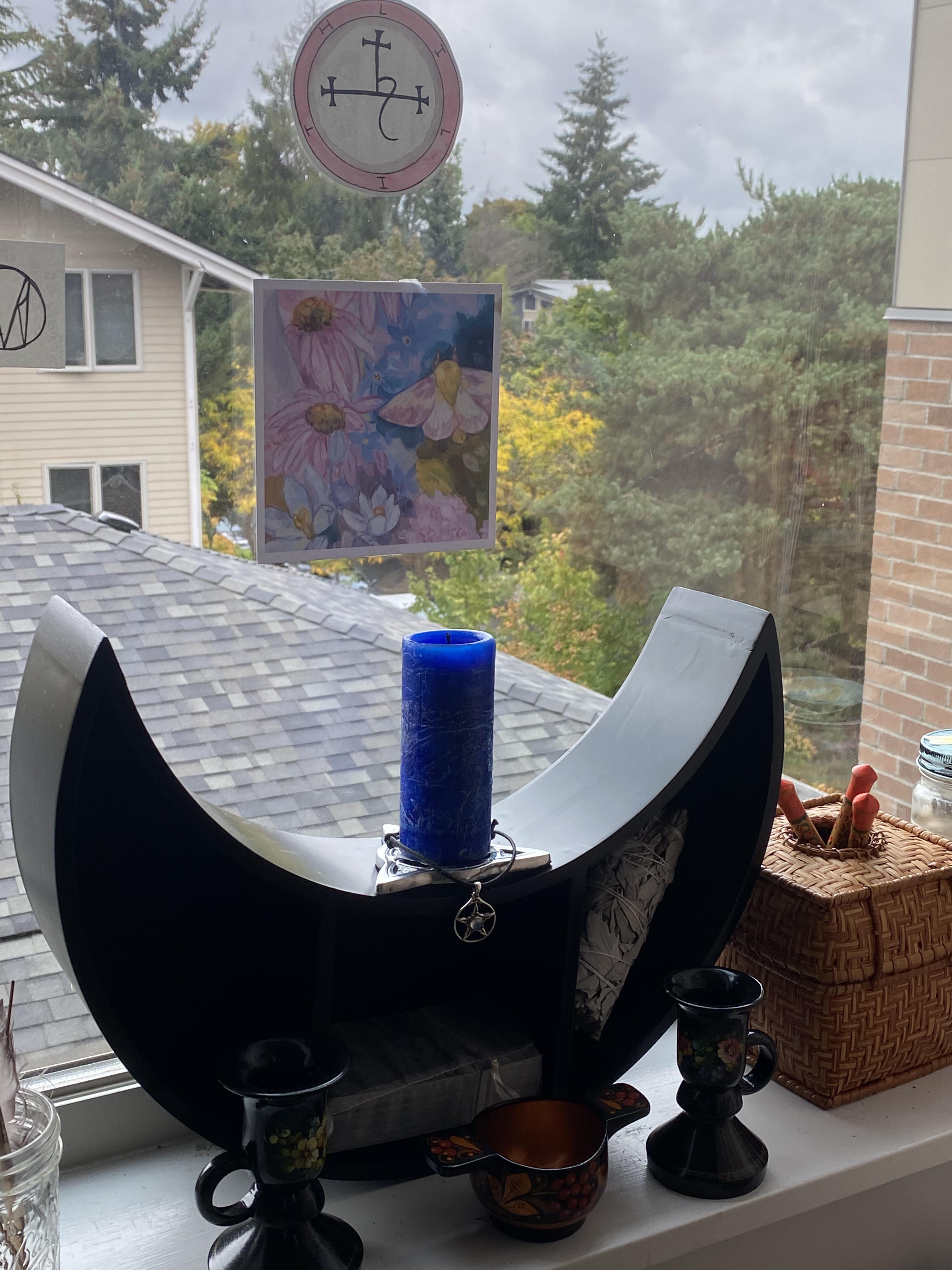 my first altar!!!! | Scrolller