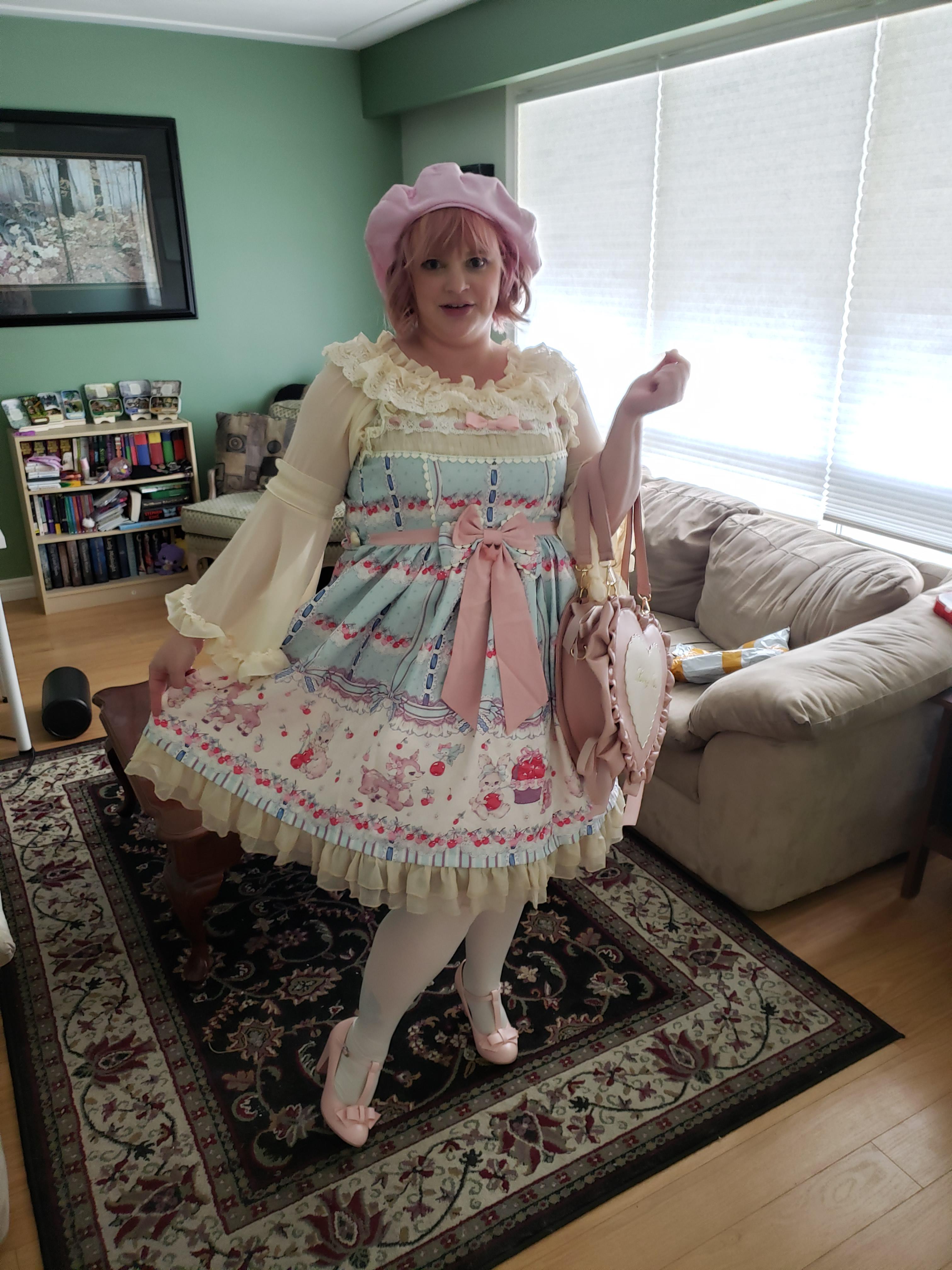 My first coord finally came! Any concrit is appreciated, but be gentle its my first time ...