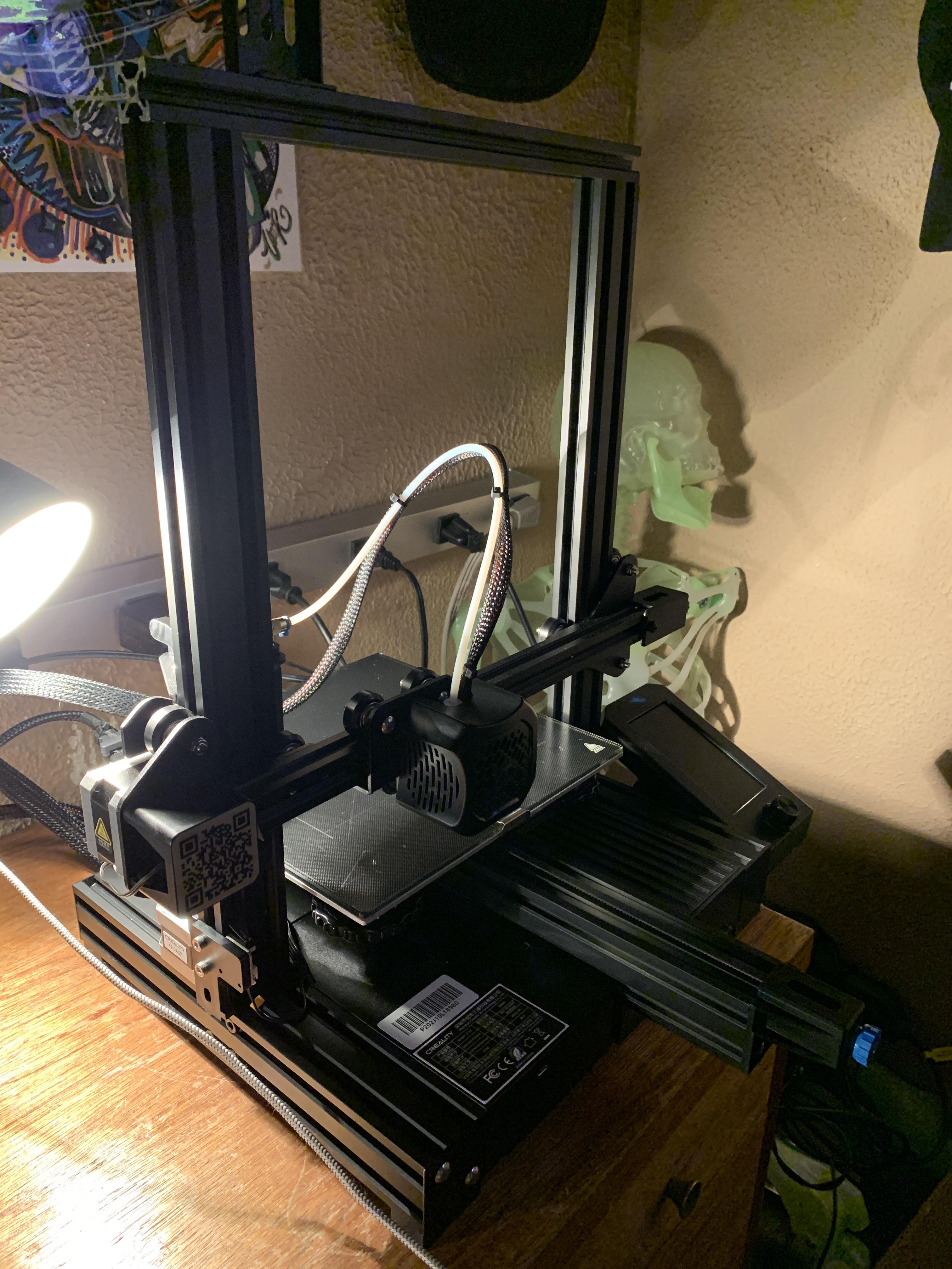 My first printer I got today! Ender 3 V2 :) | Scrolller
