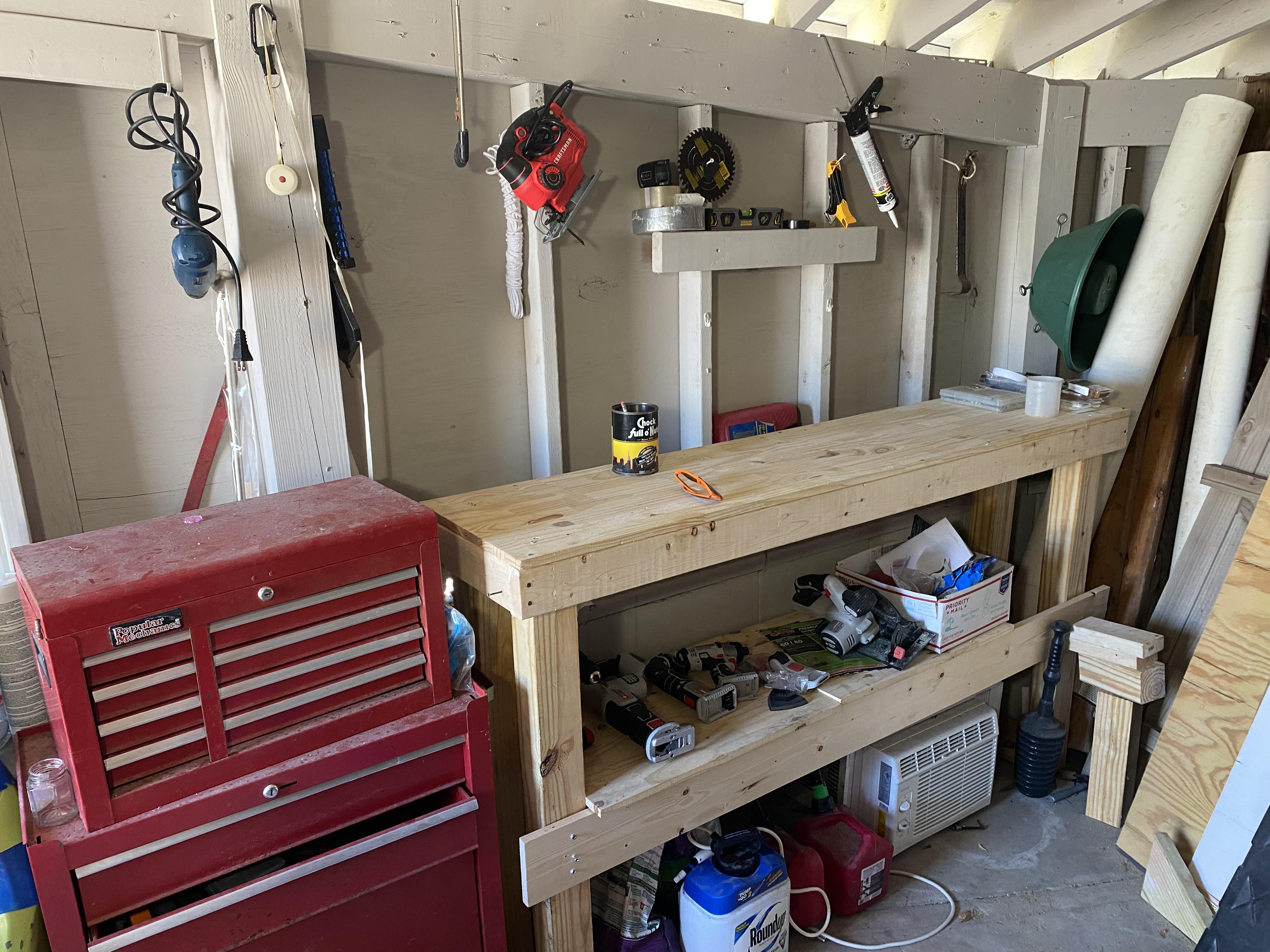 My first project, a tall work bench for my giant self | Scrolller