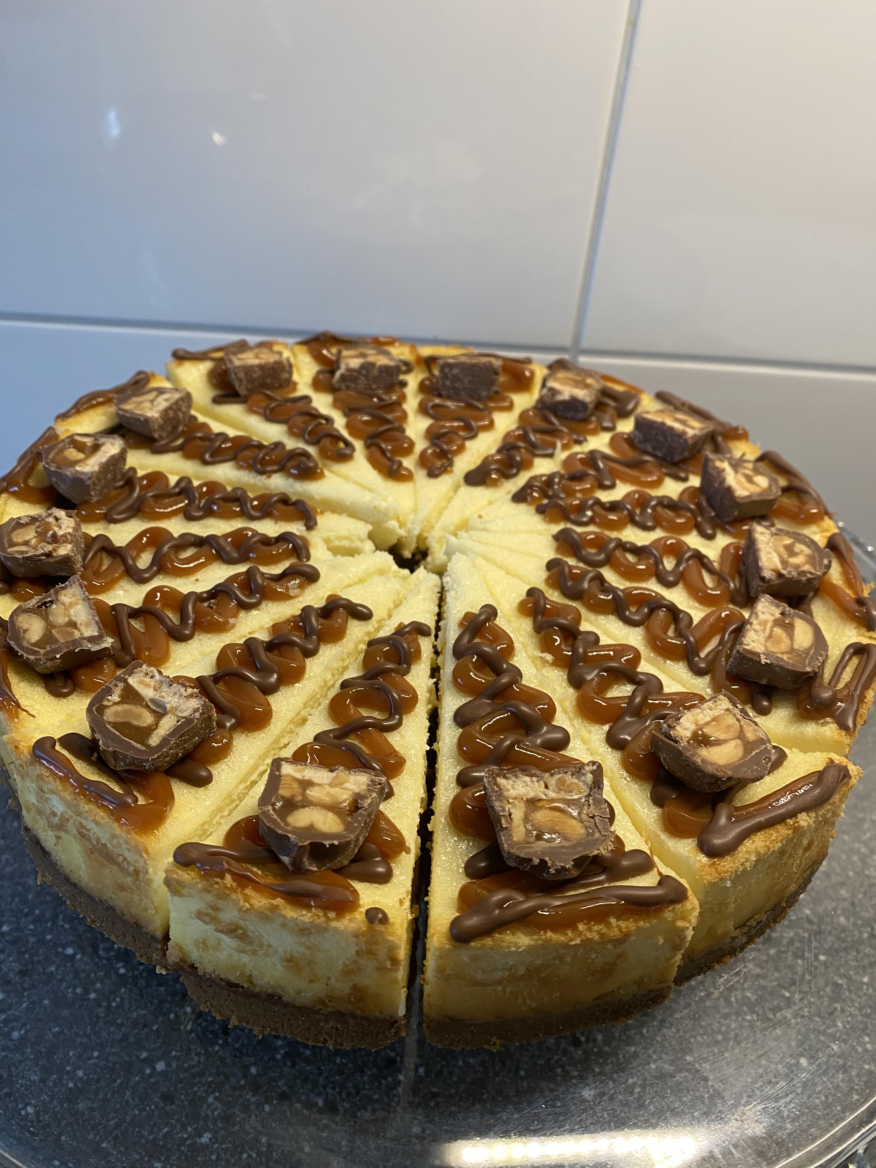 My first snicker cheesecake | Scrolller