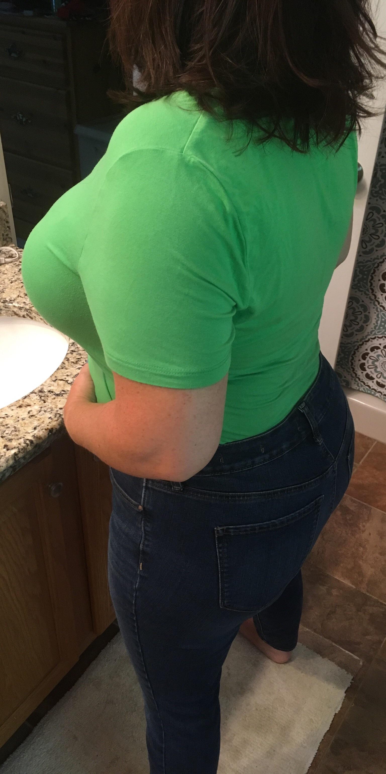 My Friday outfit is showing my favorite curves. ️ | Scrolller