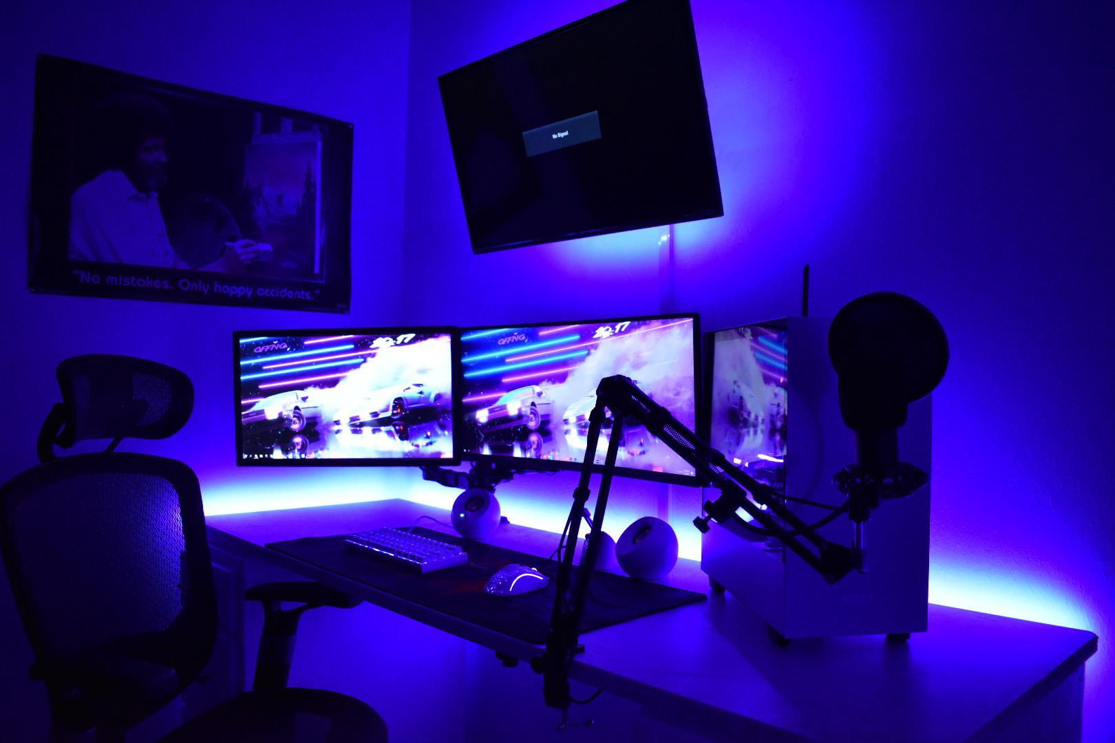 My Gaming/Graphic Design Setup | Scrolller