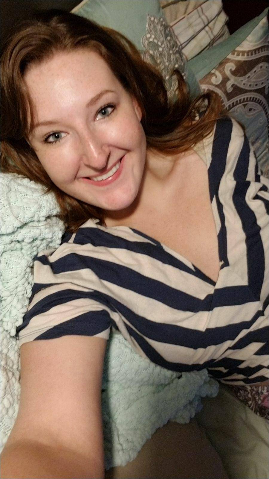 My GF, 25 | Scrolller