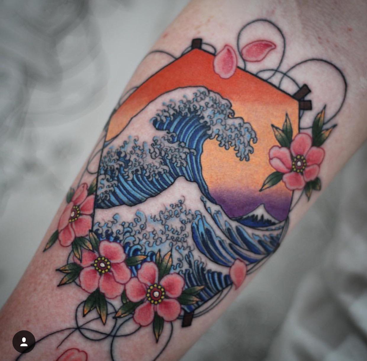 My Hokusai wave kite done by Tom DeVries of Progression Tattoo, Adelaide. | Scrolller