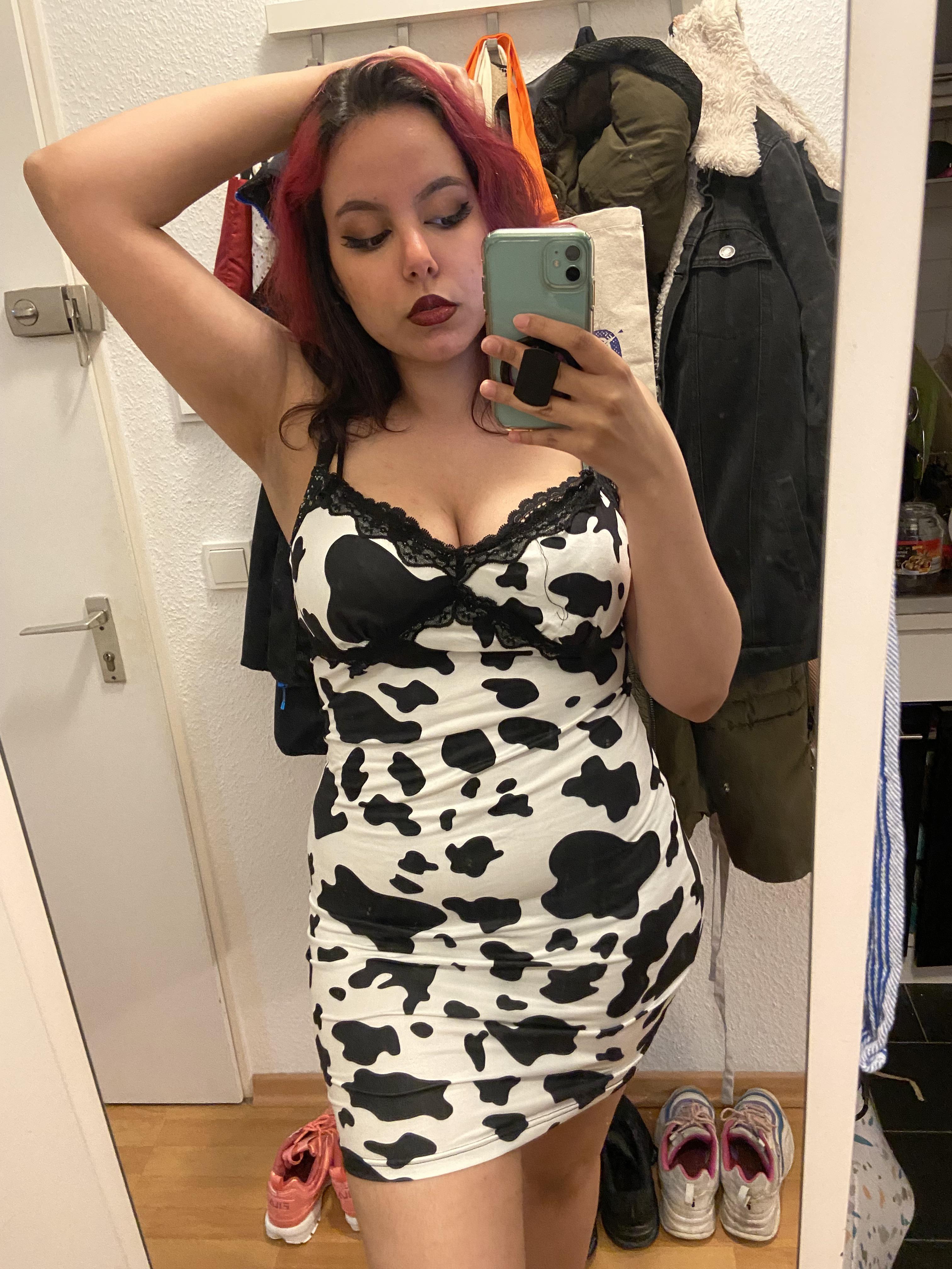 my last selfie got deleted with no warning but here’s another one 😅 [f24] | Scrolller