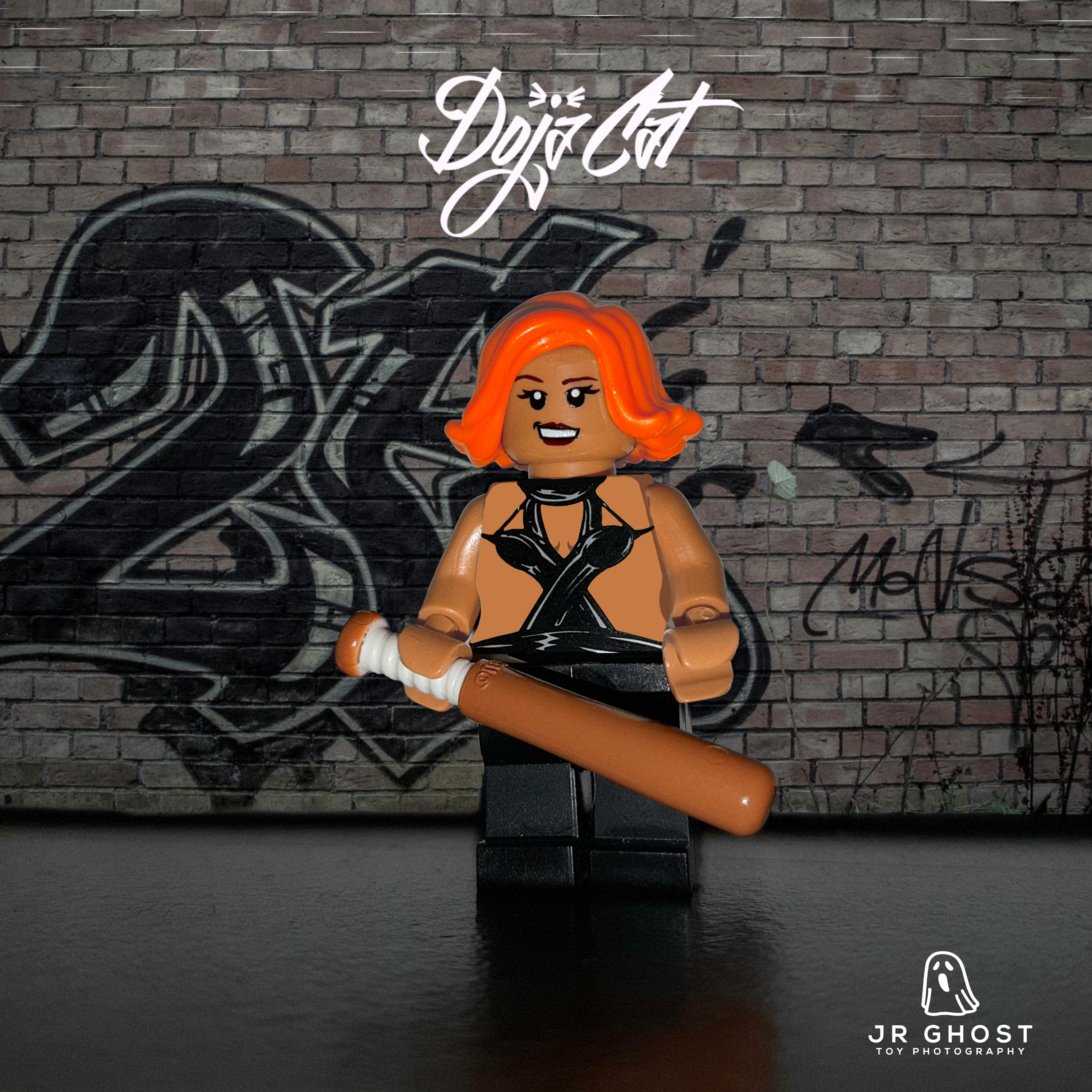 My Lego Doja Cat, based on one of her looks in the 'Boss Bitch' MV | Scrolller