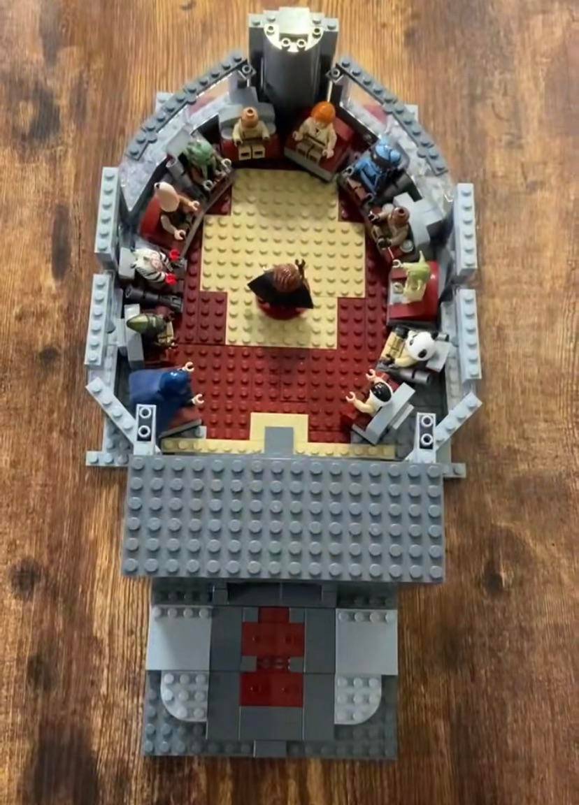 My Lego Jedi Council MOC | Scrolller
