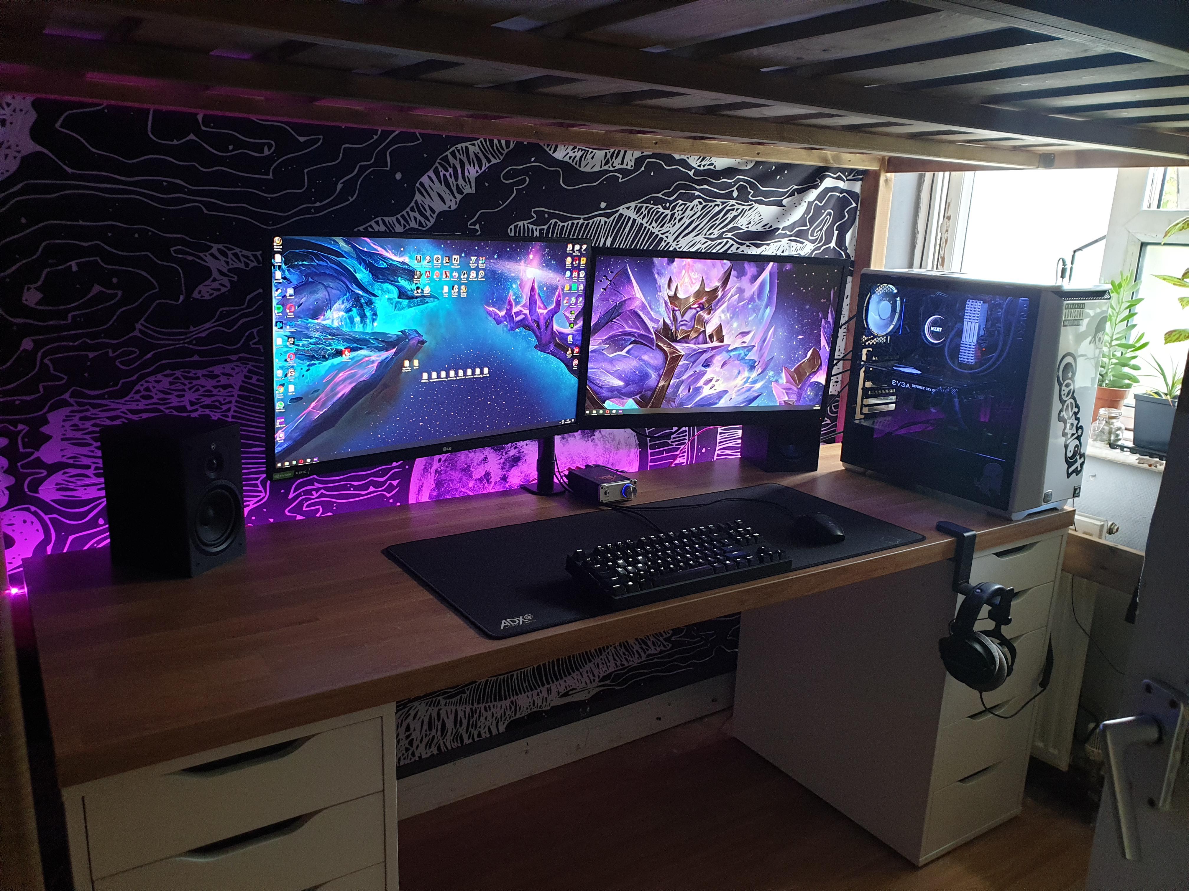My loftbed battlestation! | Scrolller