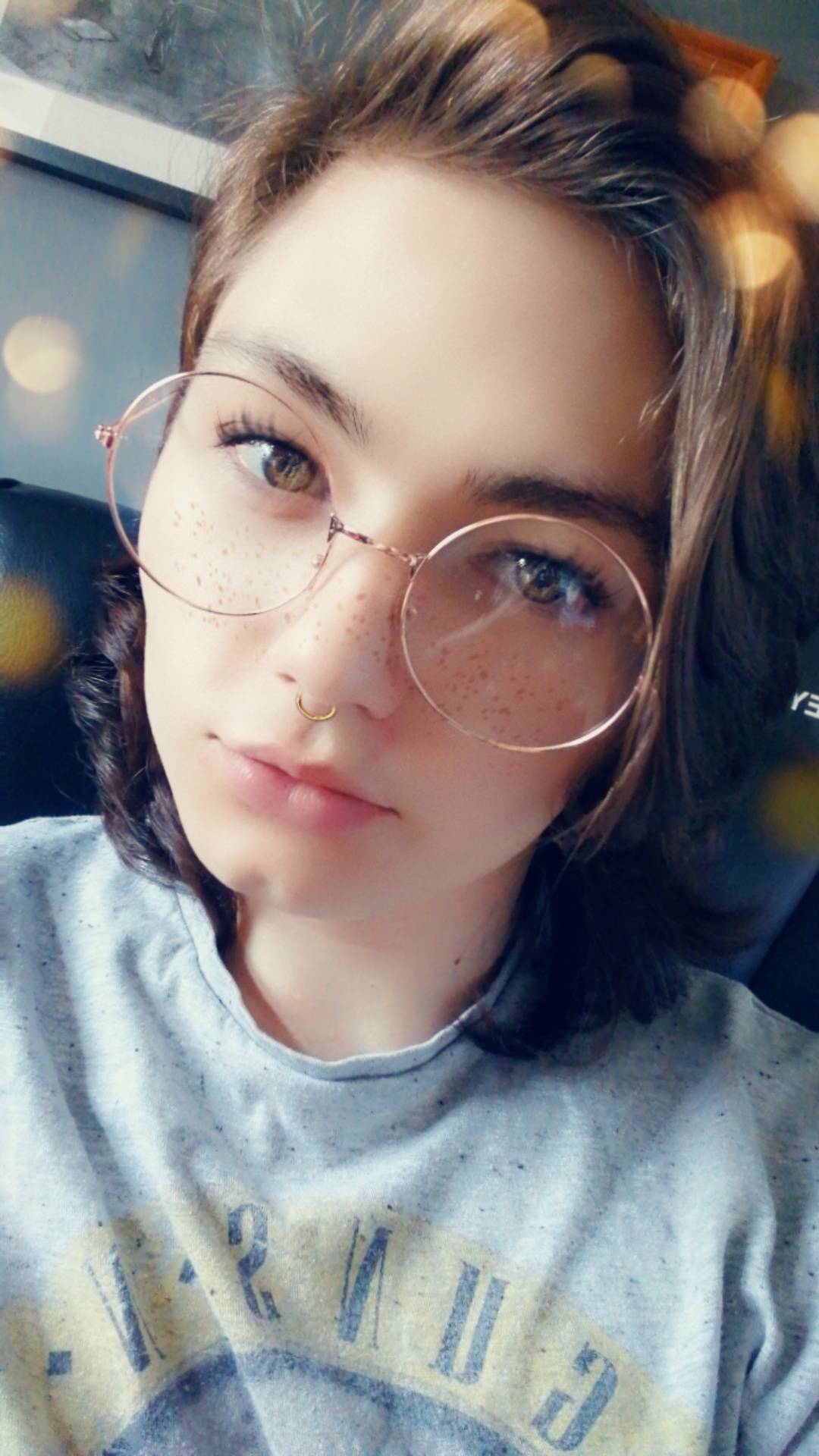 My long-ish hair can be nice sometimes 😅😋 | Scrolller