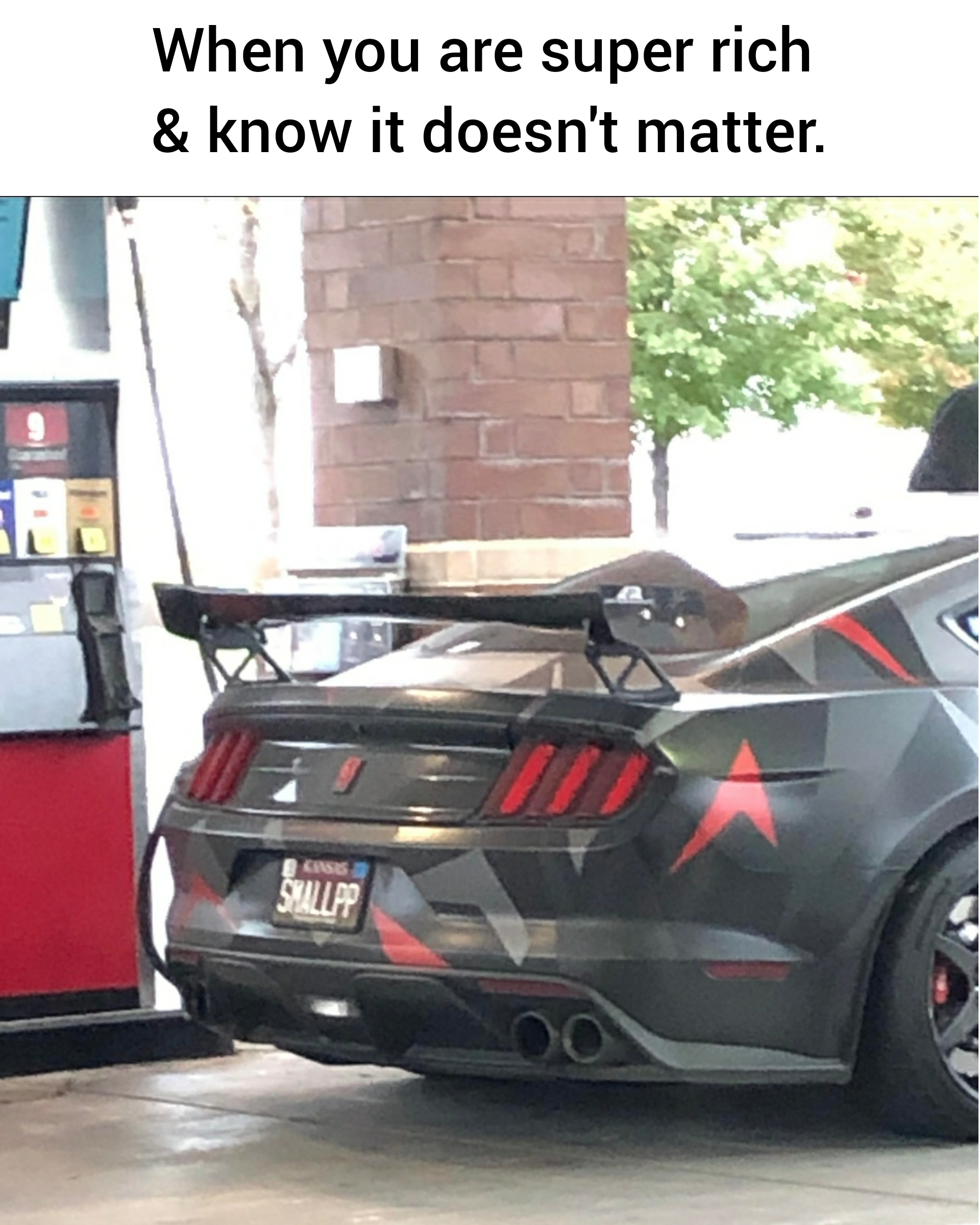 My man is RICH. | Scrolller