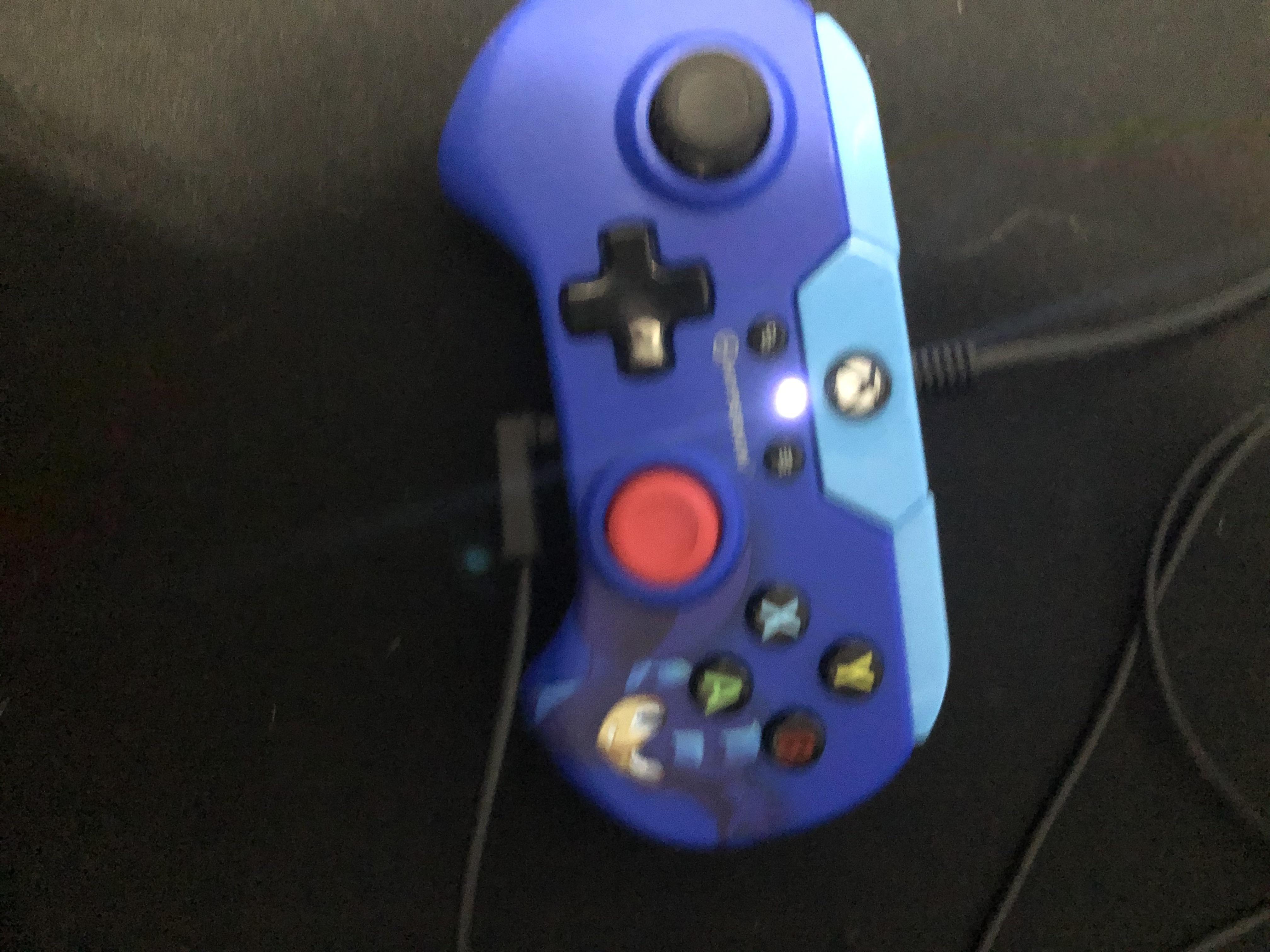 My Mega Man 11 Xbox Controller | Scrolller