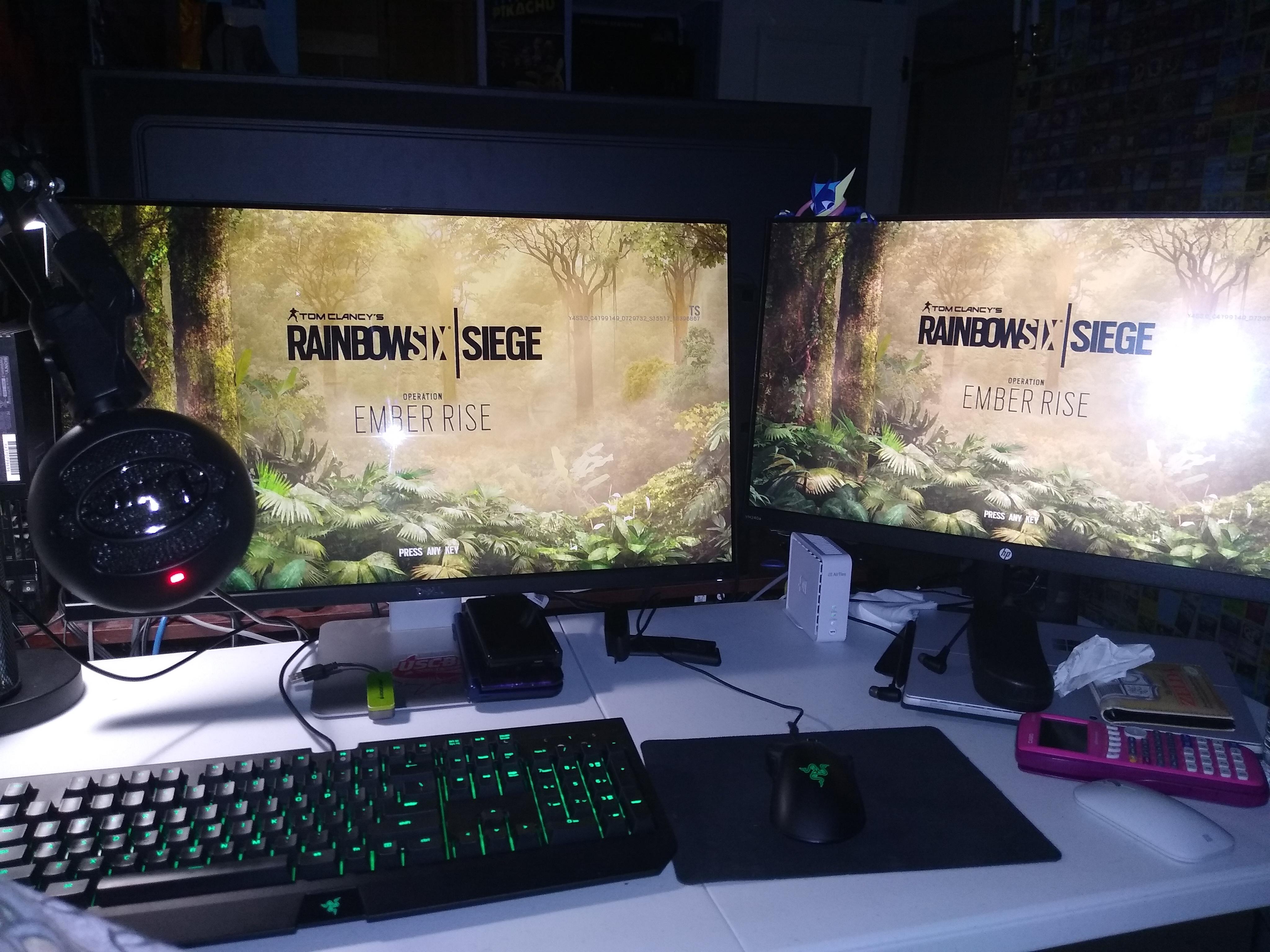 My messy setup. | Scrolller