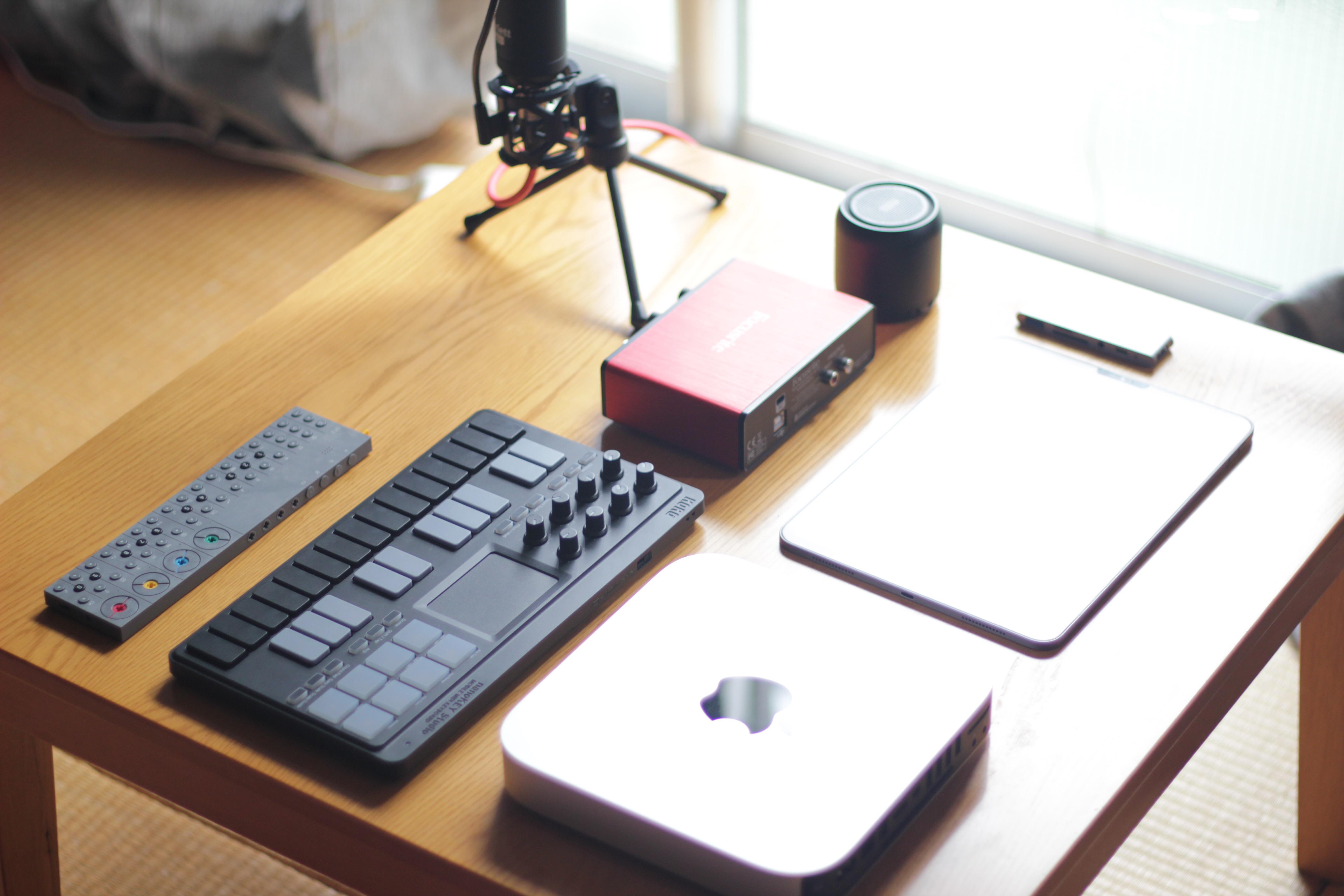 My minimal studio setup for 2021 | Scrolller