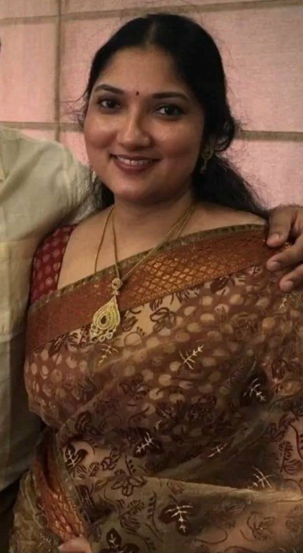 My mom! Back again! | Scrolller