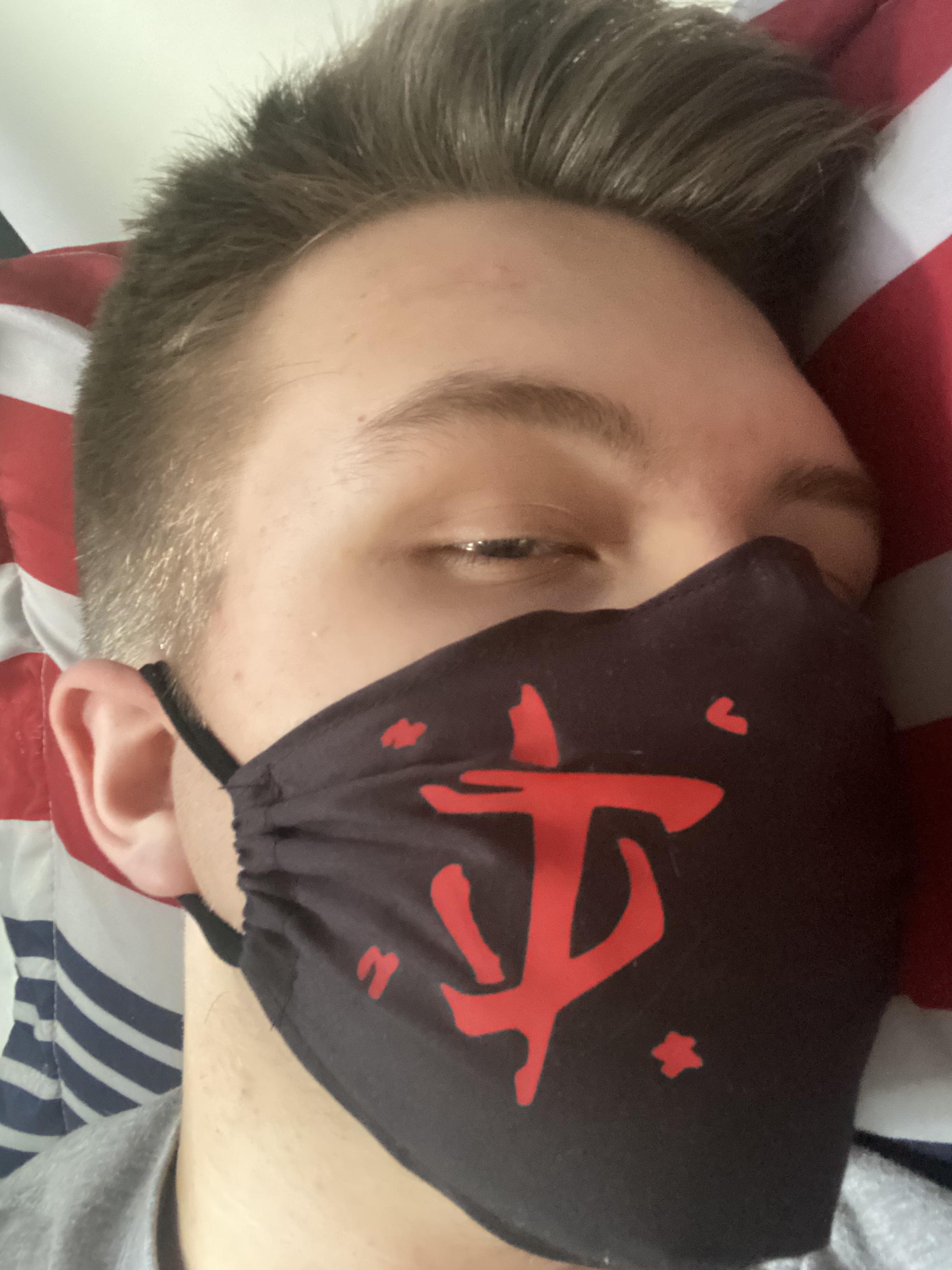 my mom made me a custom corona mask | Scrolller