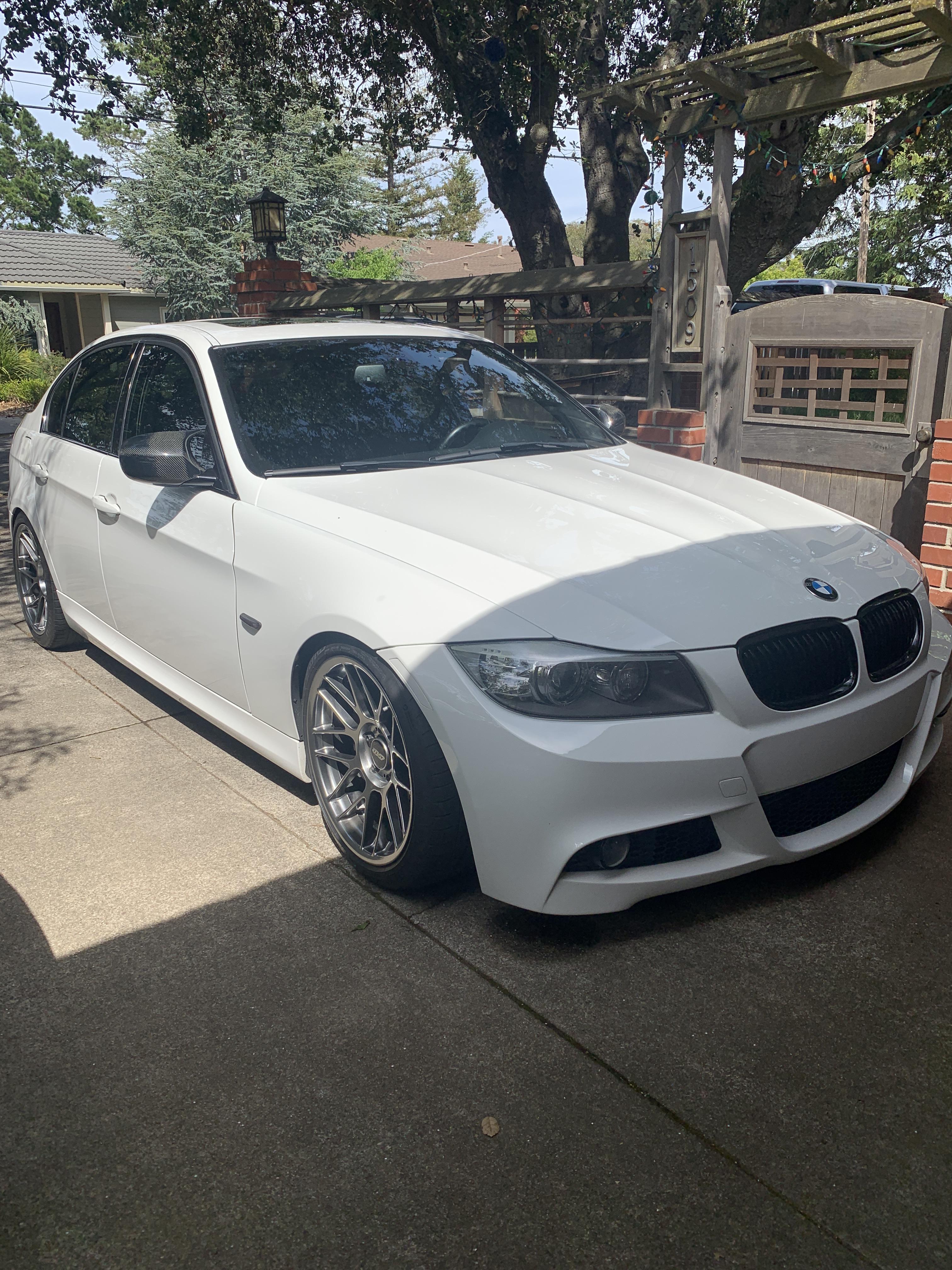 My new E90, what do you guys think? 335i, (almost fbo) | Scrolller