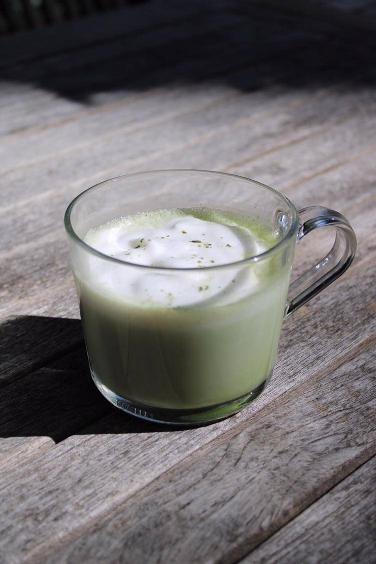 My new favorite: Matcha latte made with almond milk! | Scrolller