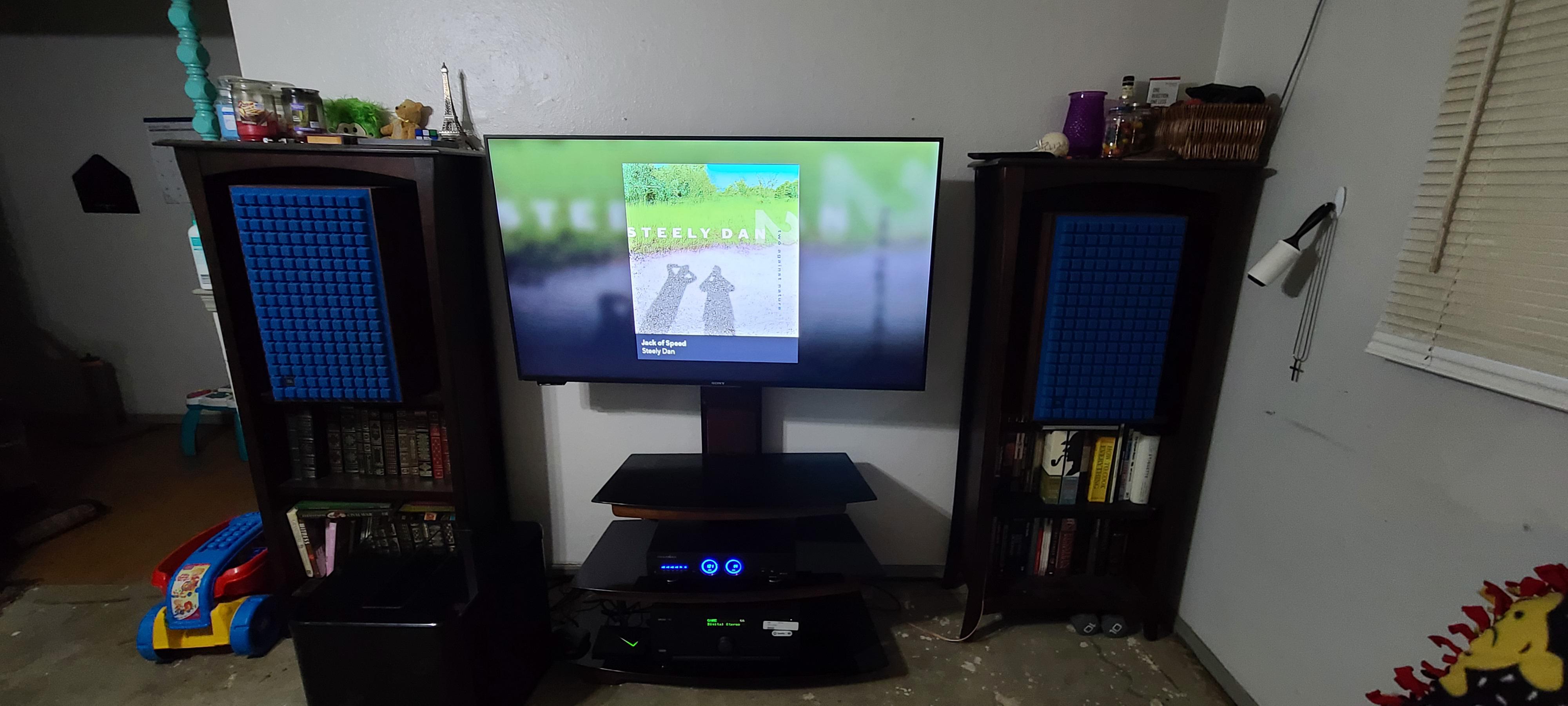 My newest JBL setup | Scrolller