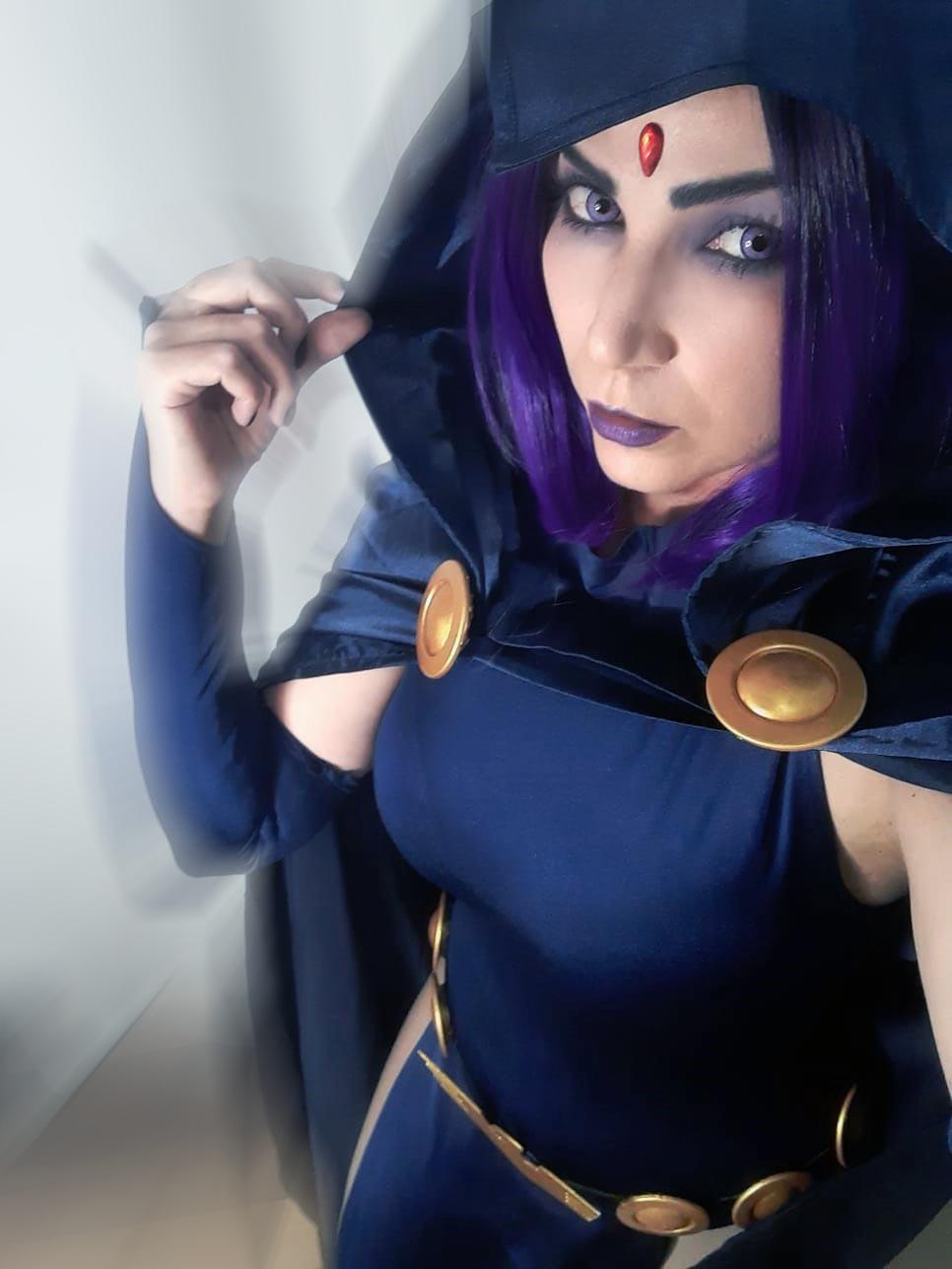 My Raven Cosplay | Scrolller