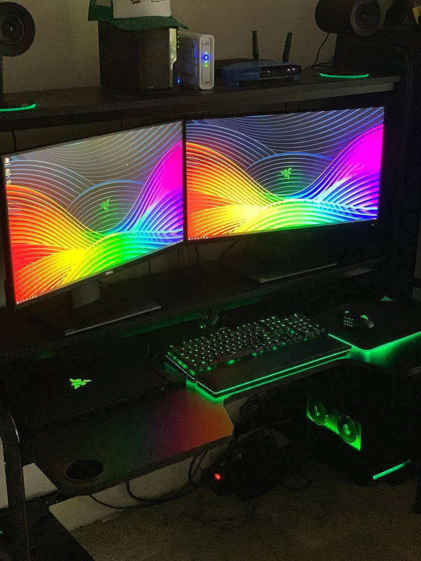 My Razer Workstation | Scrolller