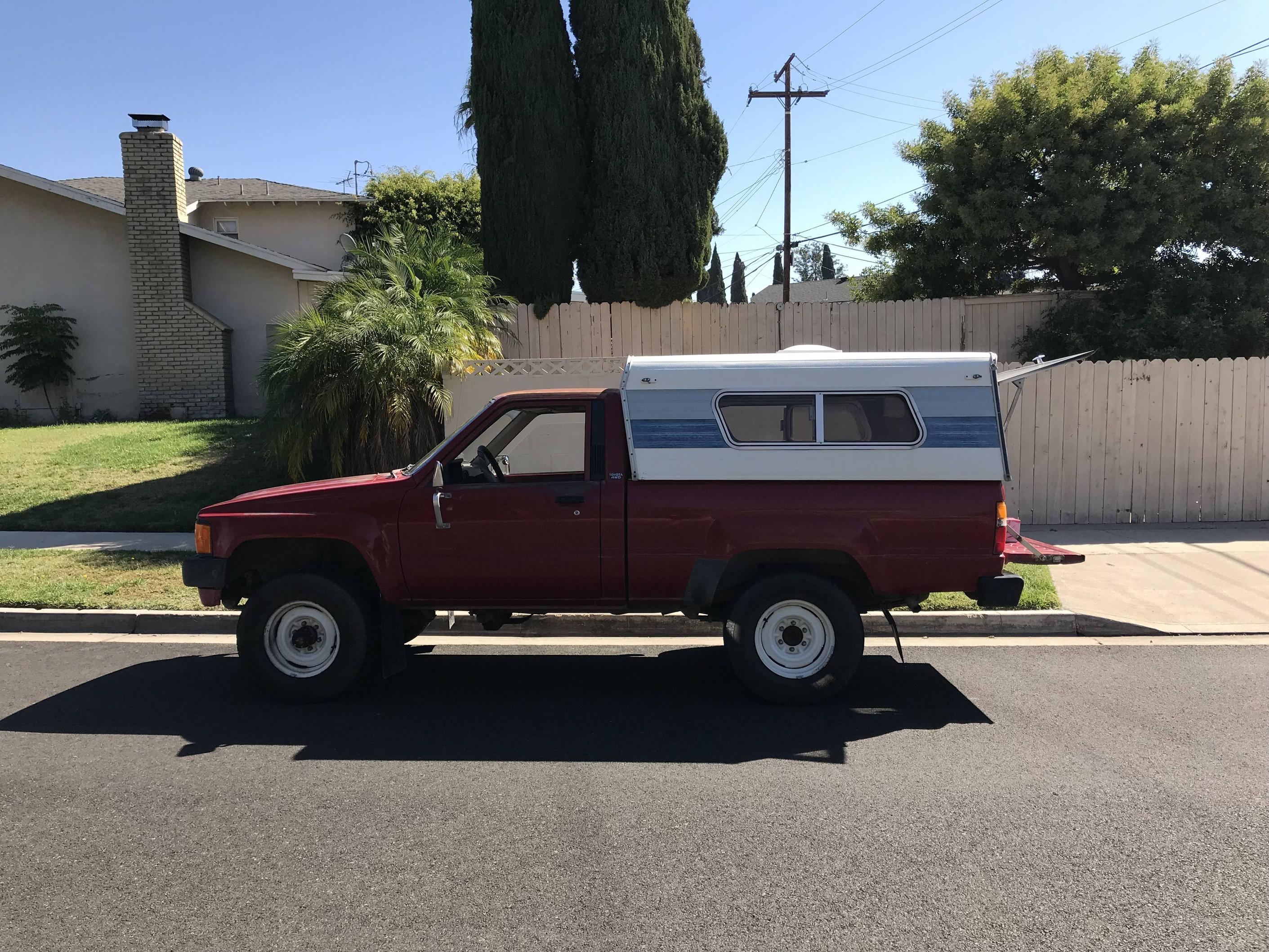 My re-entry into the Toyota life. 1985 4x4 Pickup,l with 65,000 original miles. | Scrolller