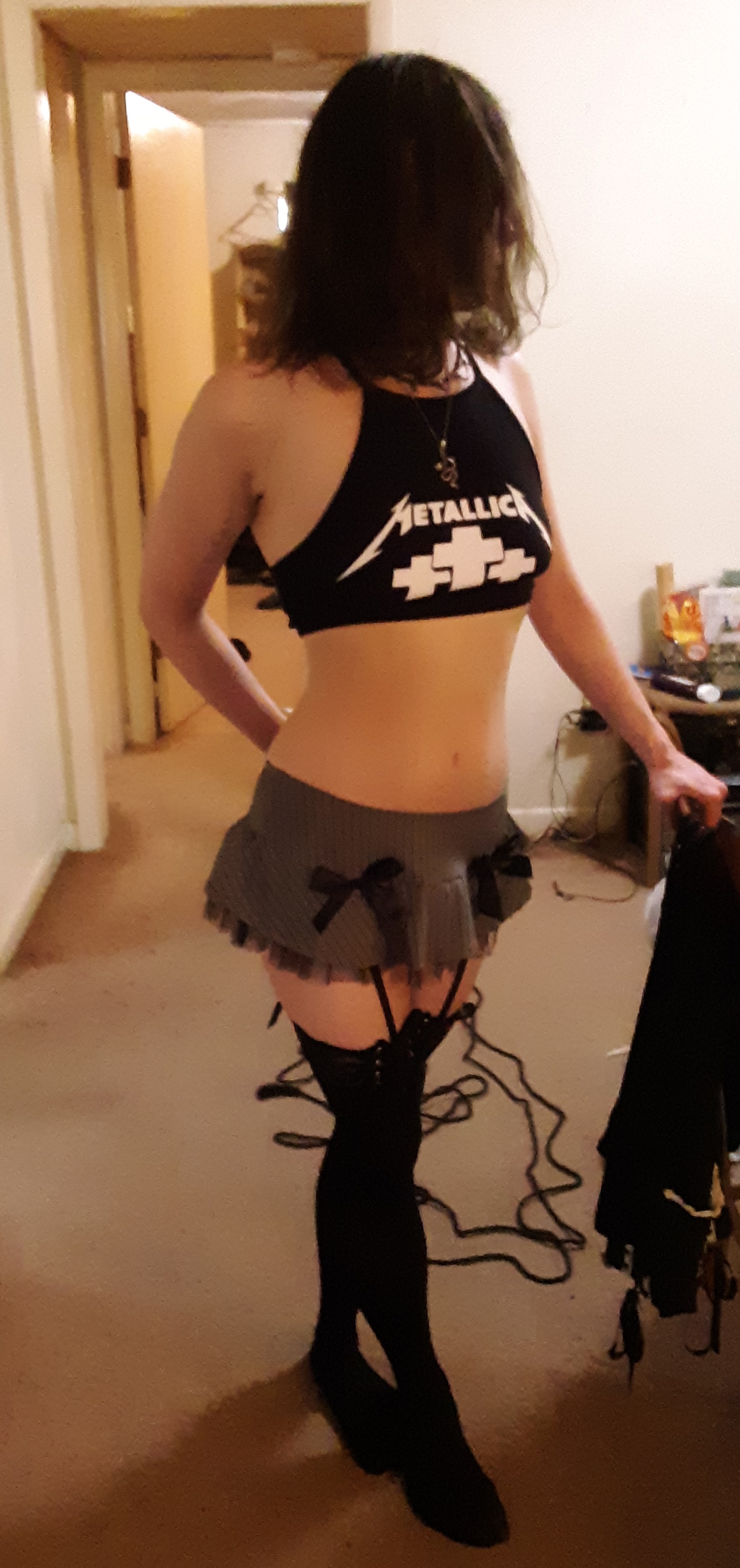 My Real Metal Chick | Scrolller