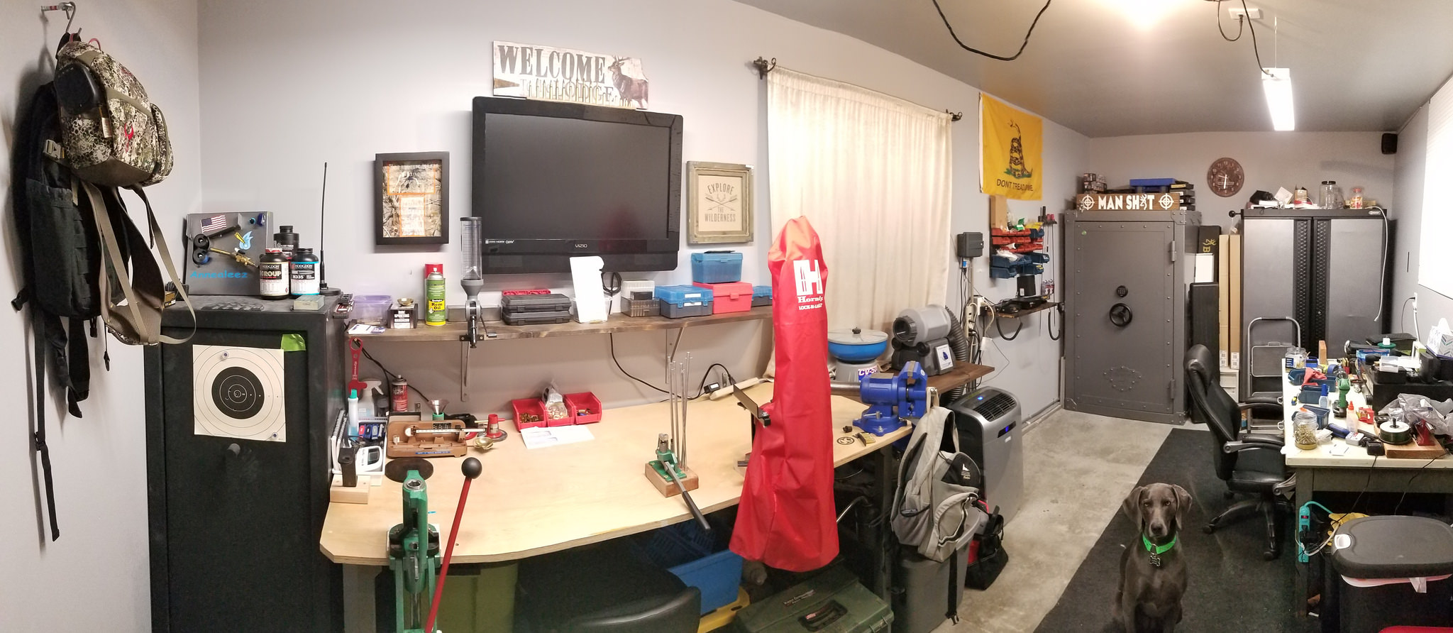 My reloading room | Scrolller