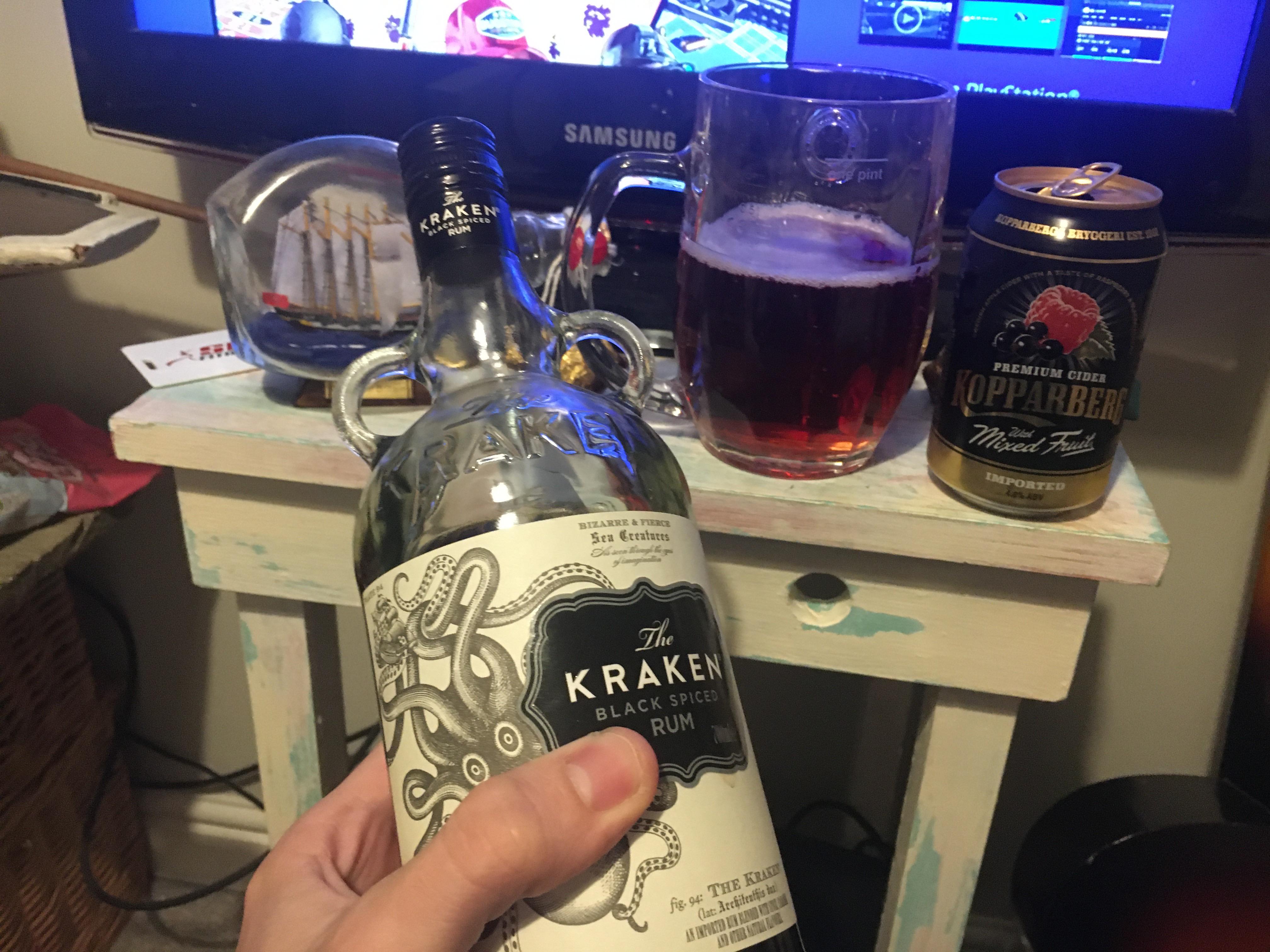 My reward after a 10 hour shift as a commie waiter. | Scrolller