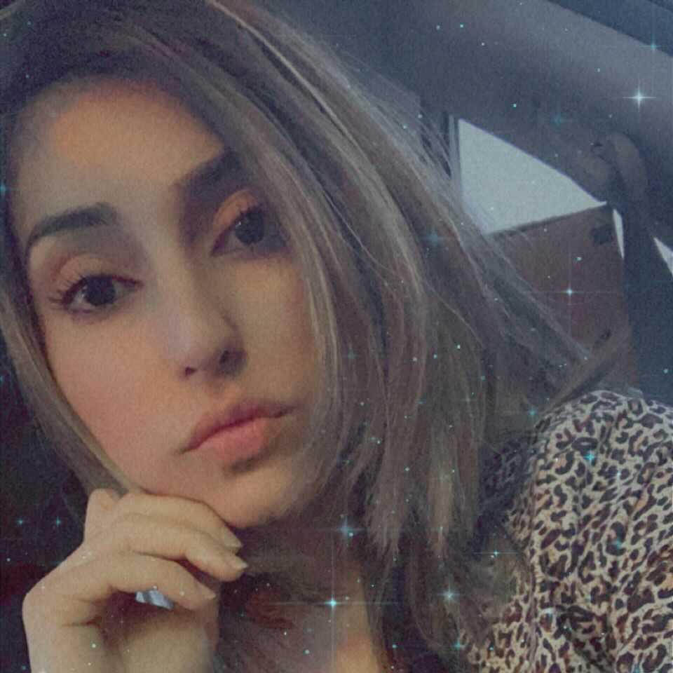 My sister rip her or pass?? | Scrolller