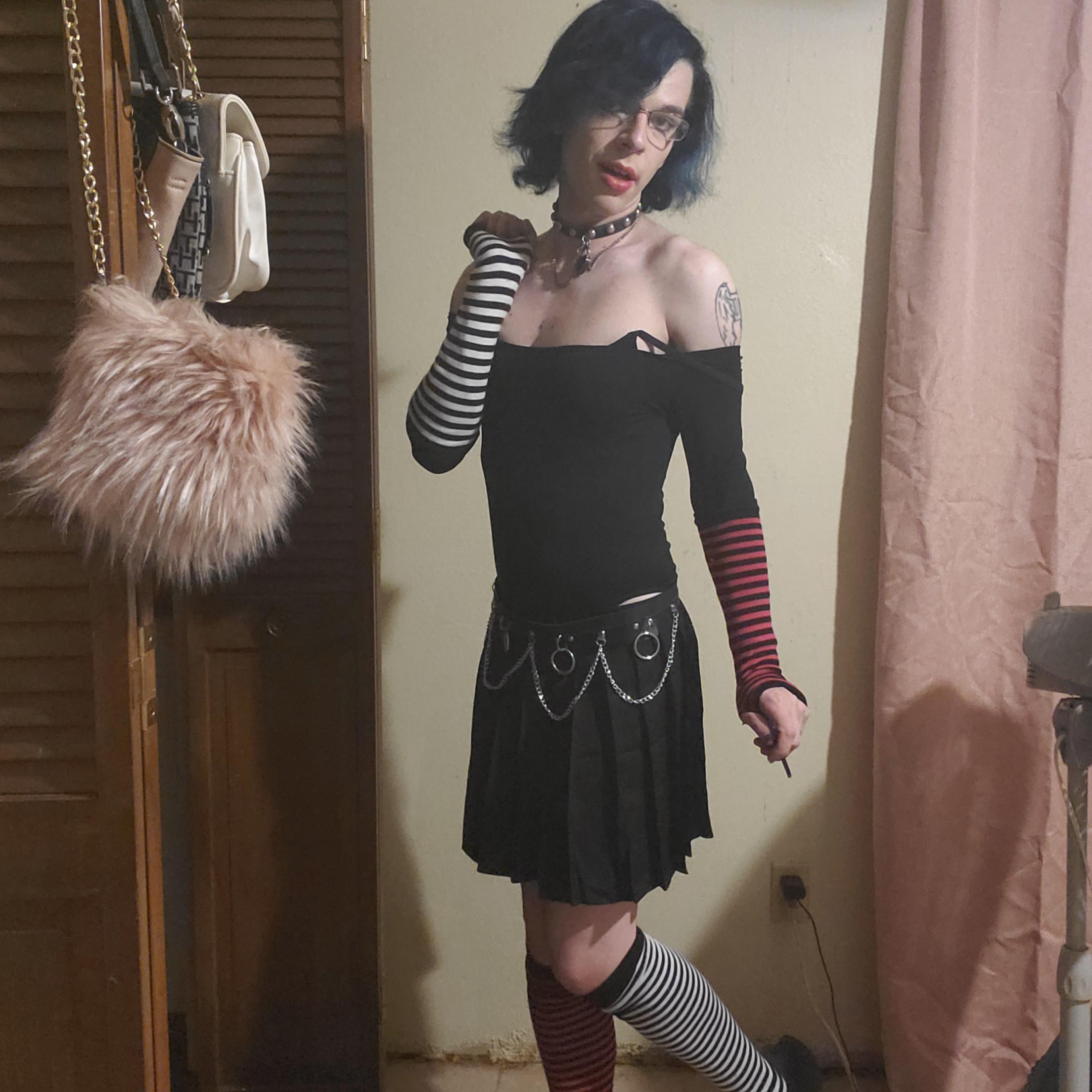 MY SKIRT AND BELT ARRIVED 😄 | Scrolller